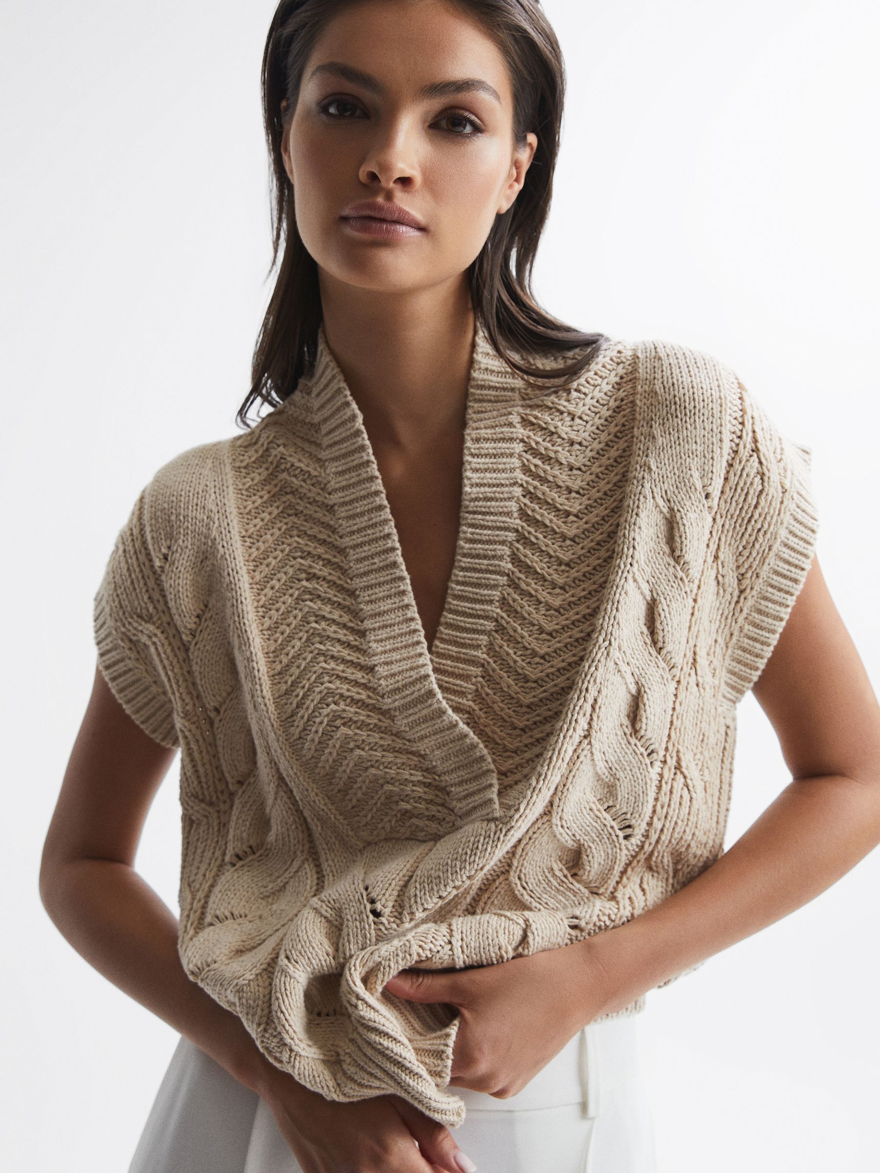 Reiss Clodah Sleeveless Cable Knit Cami | REISS France