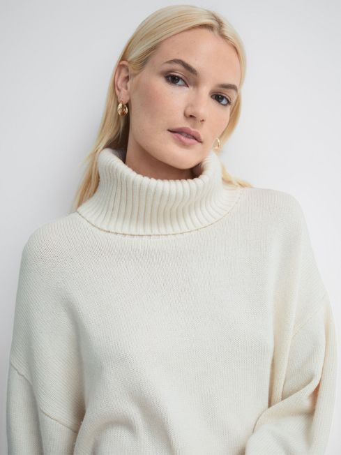 Florere Roll Neck Jumper In Ivory - Reiss