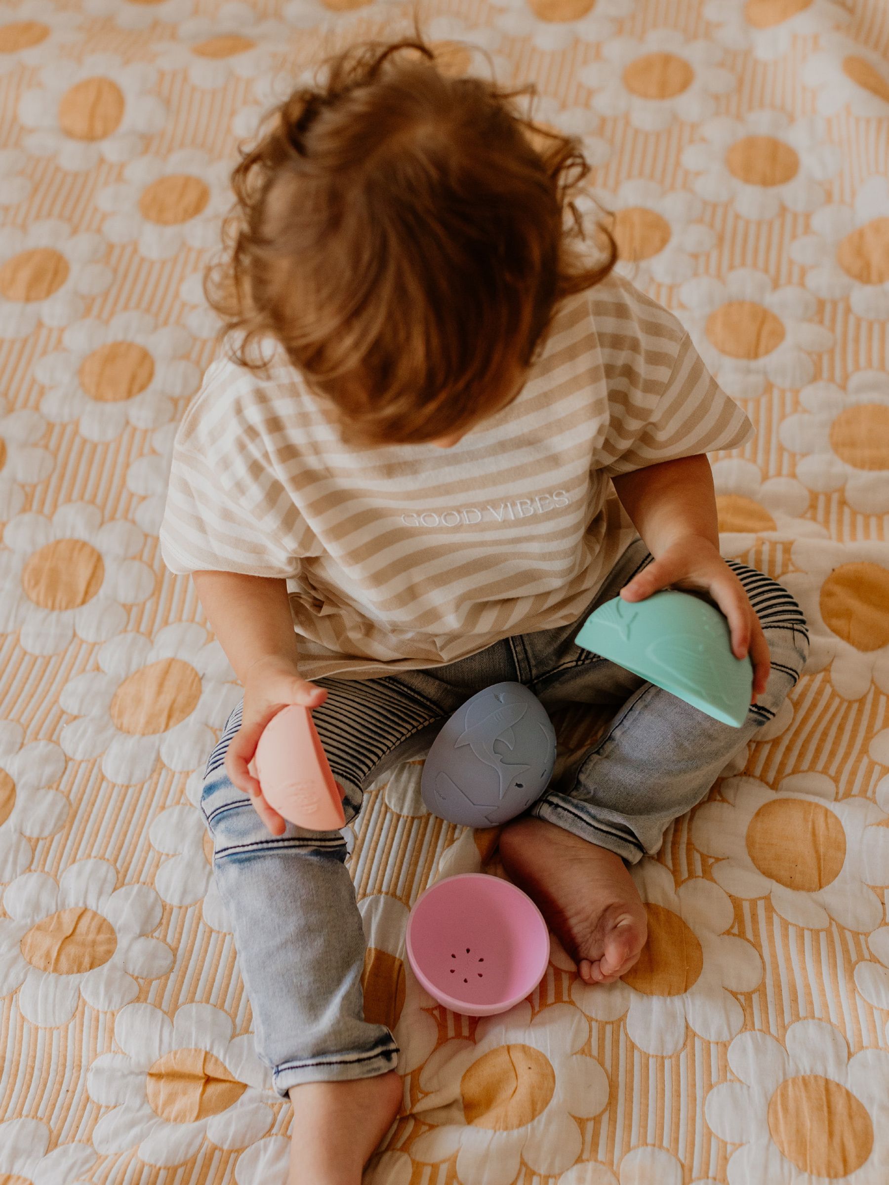 Jellystone Ocean Stacking Cups Pastel | JoJo Maman Bébé