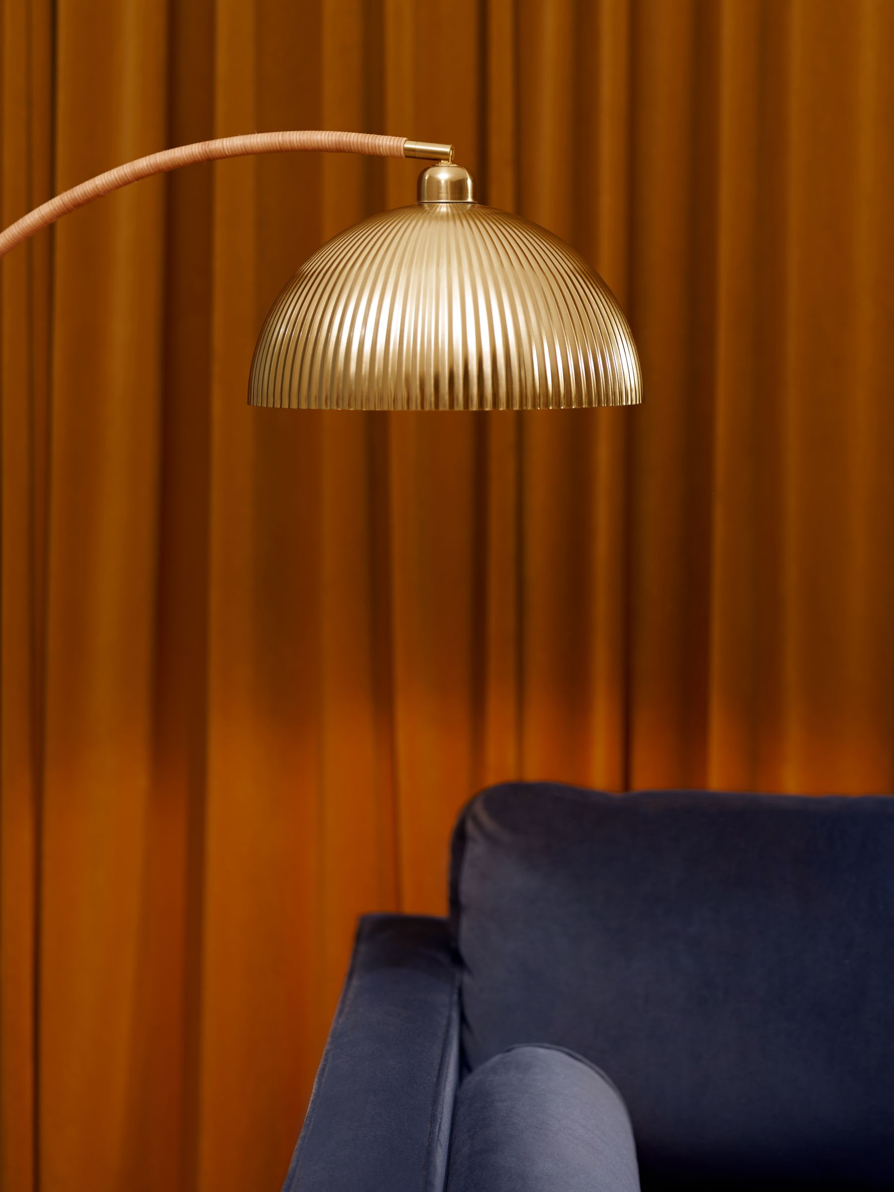 Shell Floor Lamp in Gold/Bamboo | Made