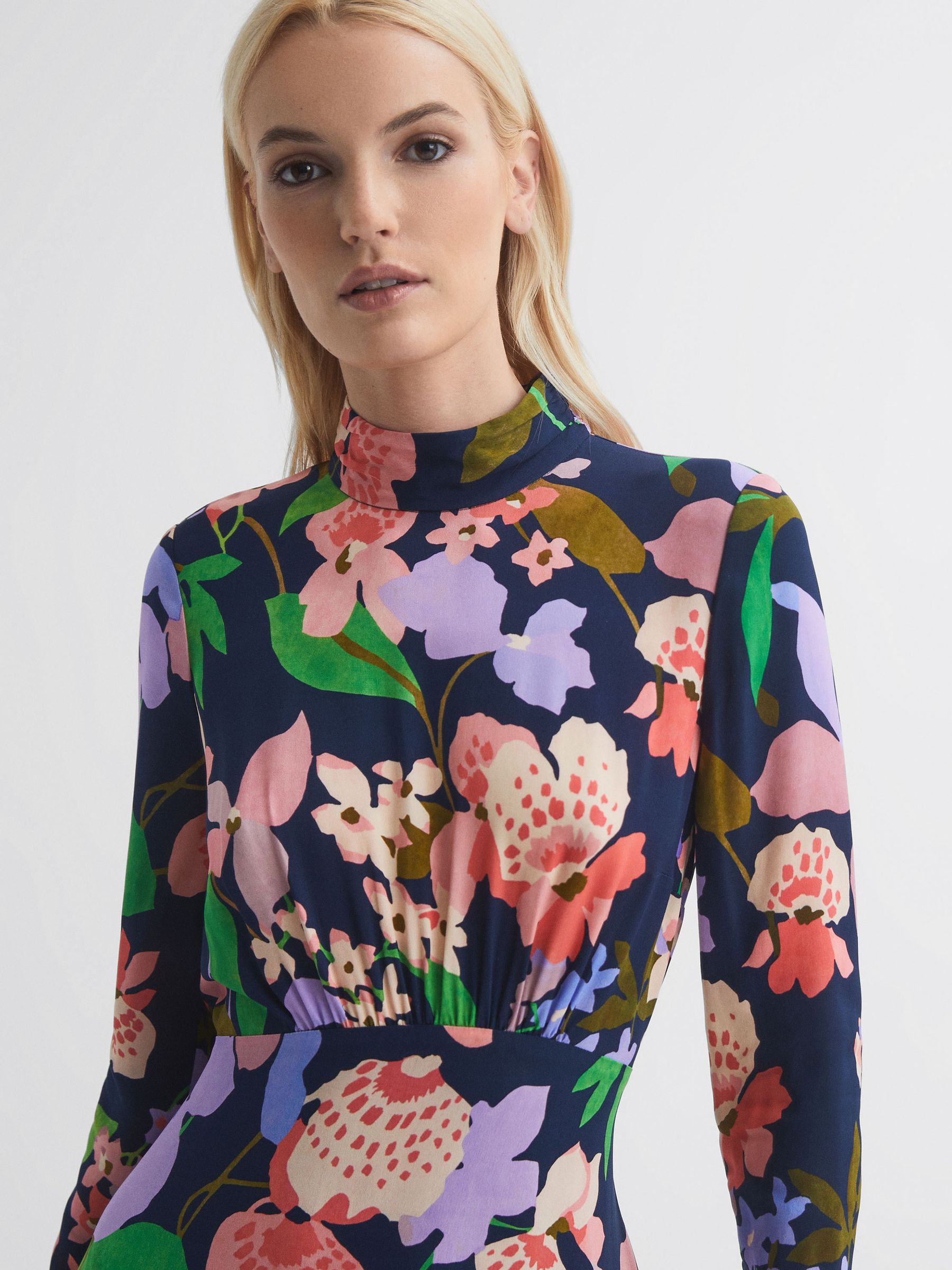 Reiss Florere Floral Long Sleeve Midi Dress in Navy - REISS