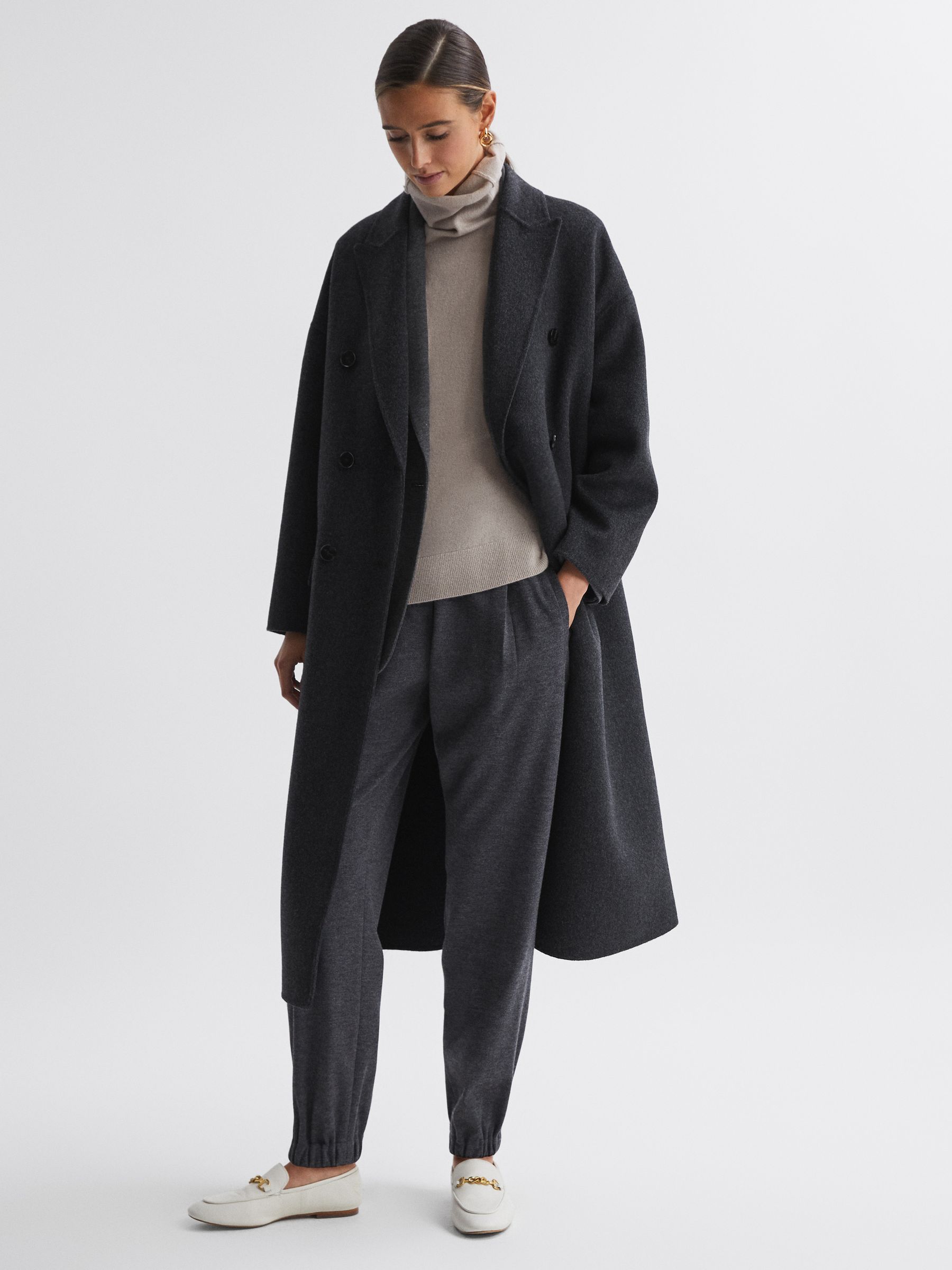 Reiss Relaxed Wool Blend Double Breasted Coat in Charcoal - REISS