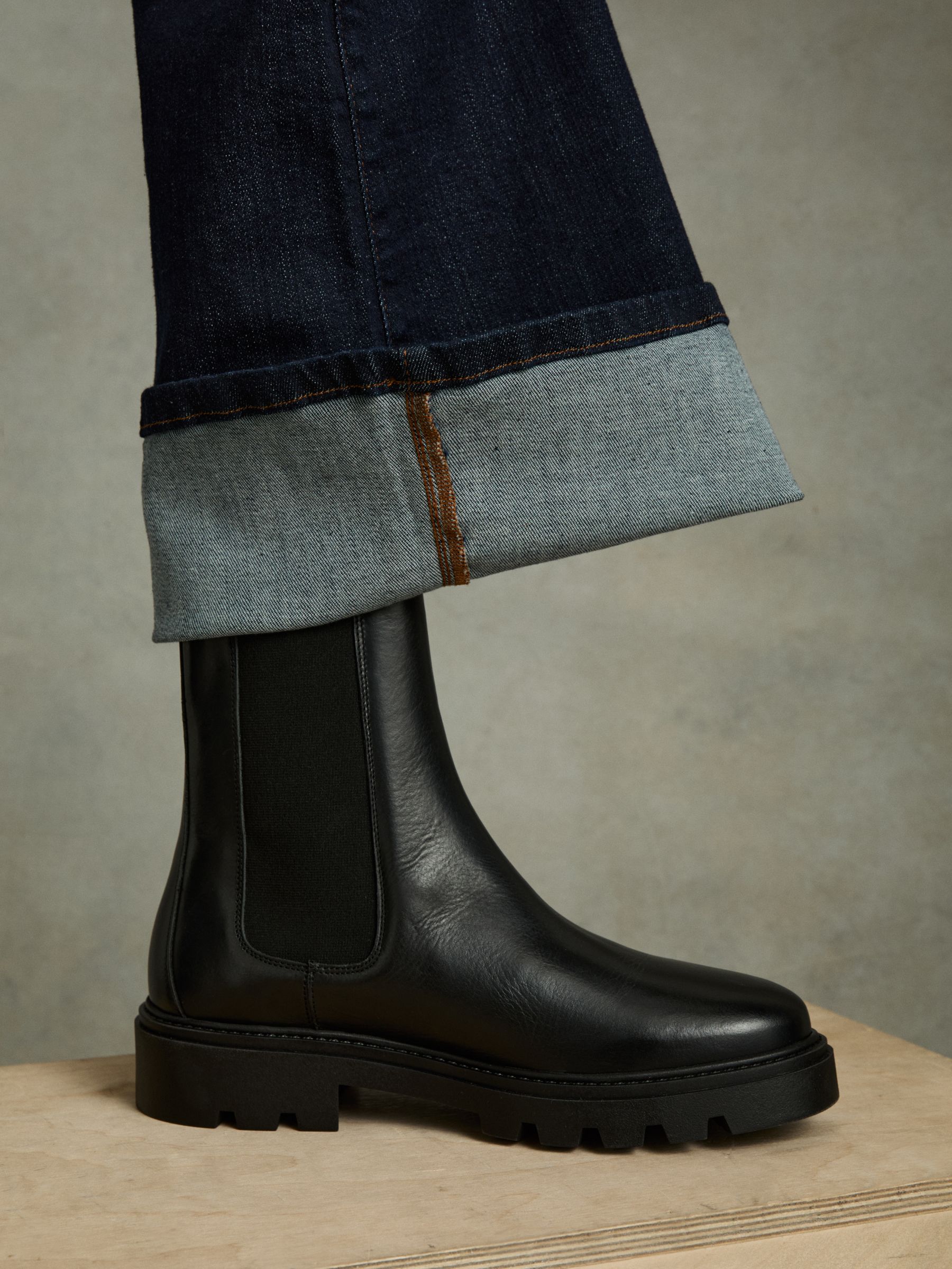 Reiss Leather Cleated Sole Chelsea Boots in Black - REISS