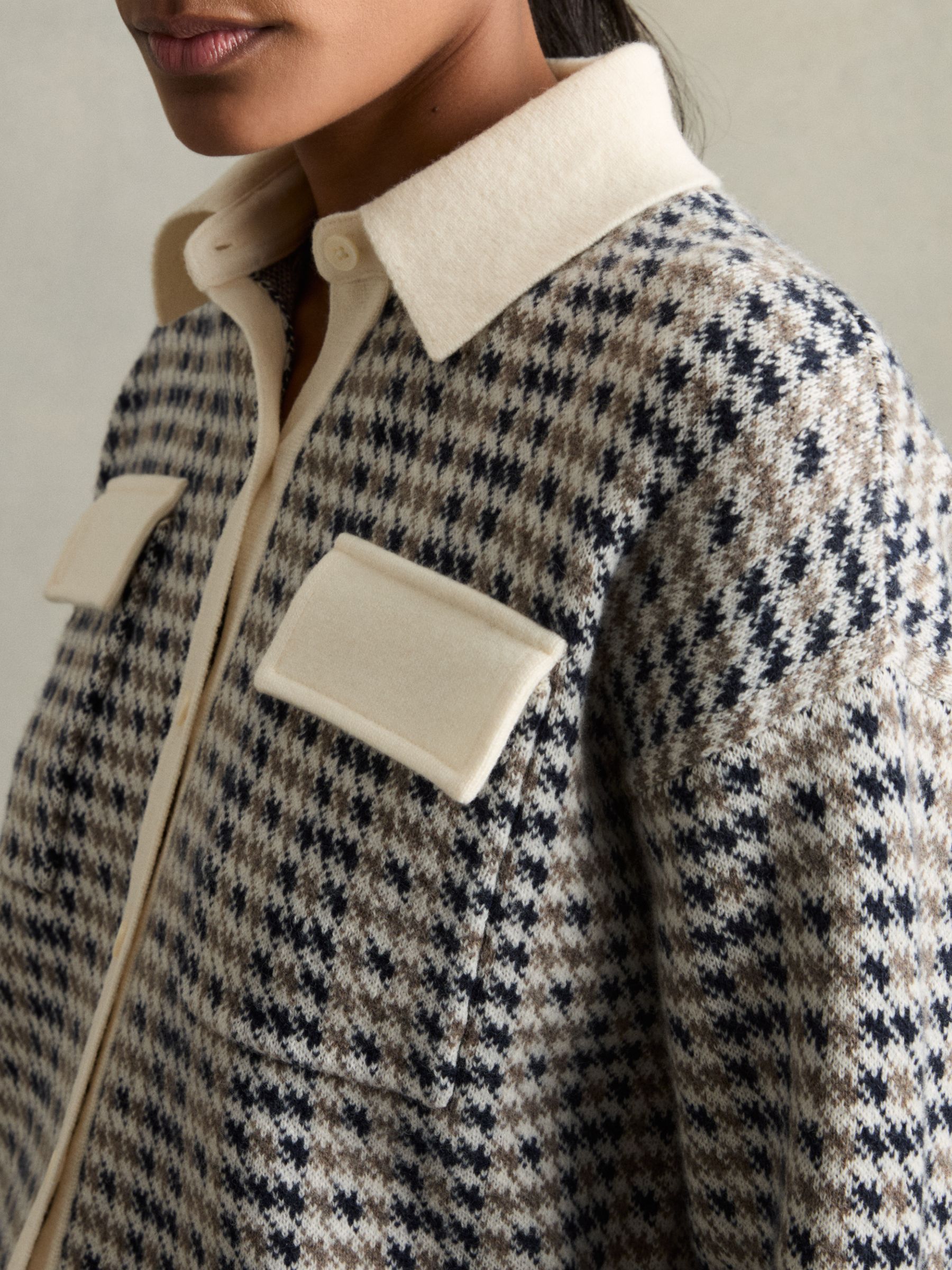 Reiss Wool-Cashmere Houndstooth Cardigan in Navy/Camel - REISS
