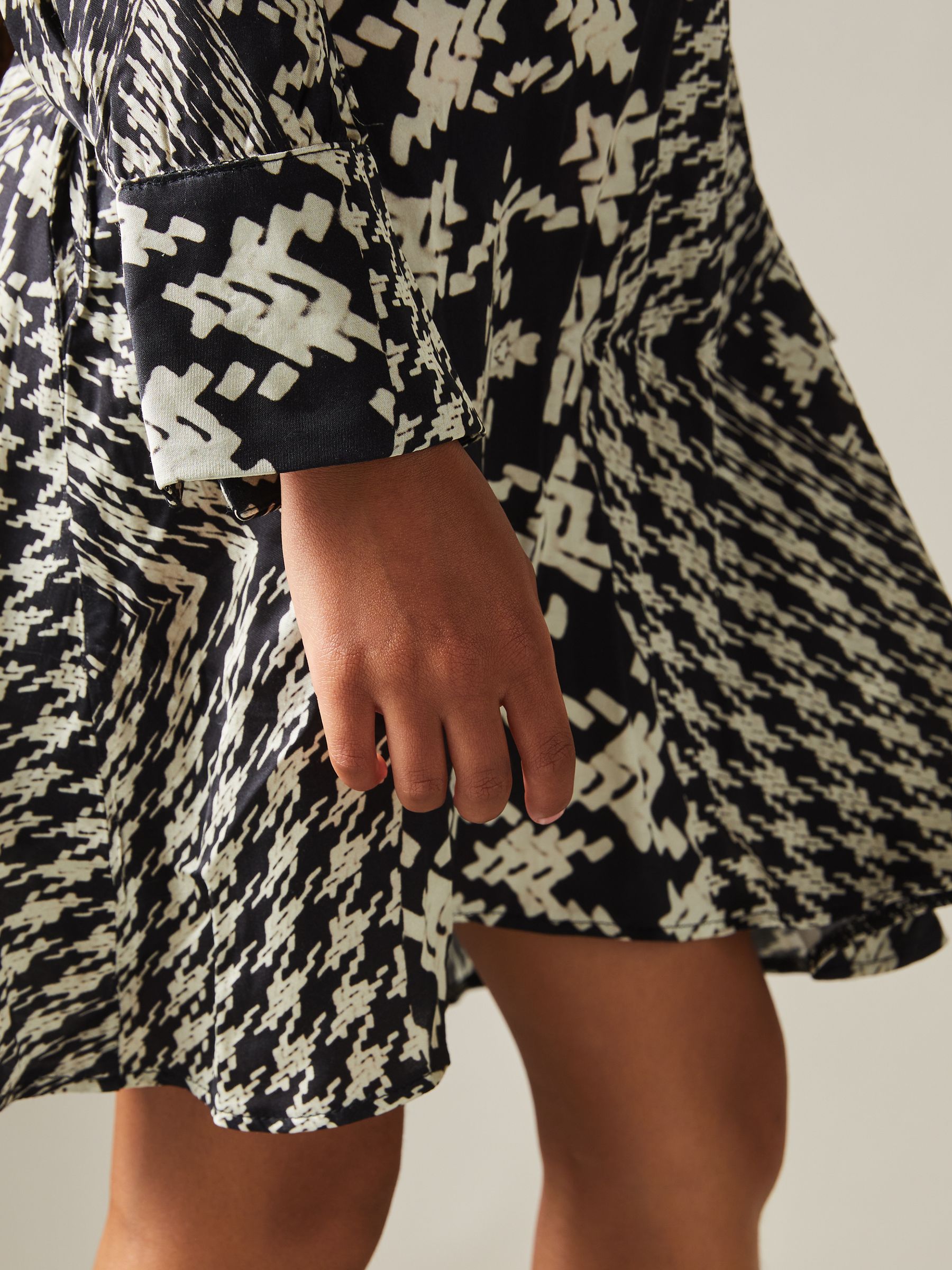 Reiss 4-9 yrs Dogtooth Flared Hem Dress in Black/Cream - REISS