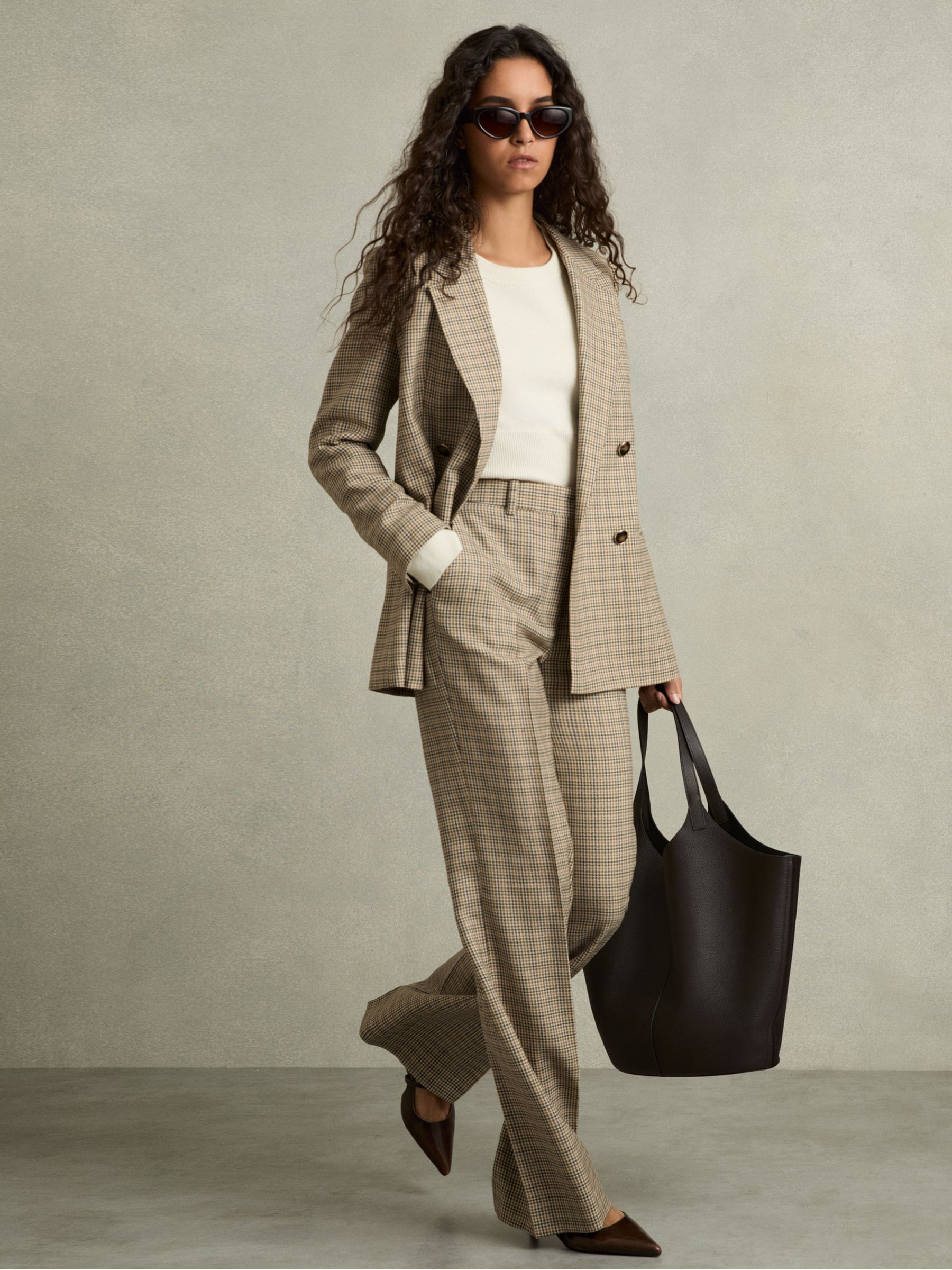 Reiss Wool Wide-Leg Houndstooth-Check Trousers in Brown Check - REISS