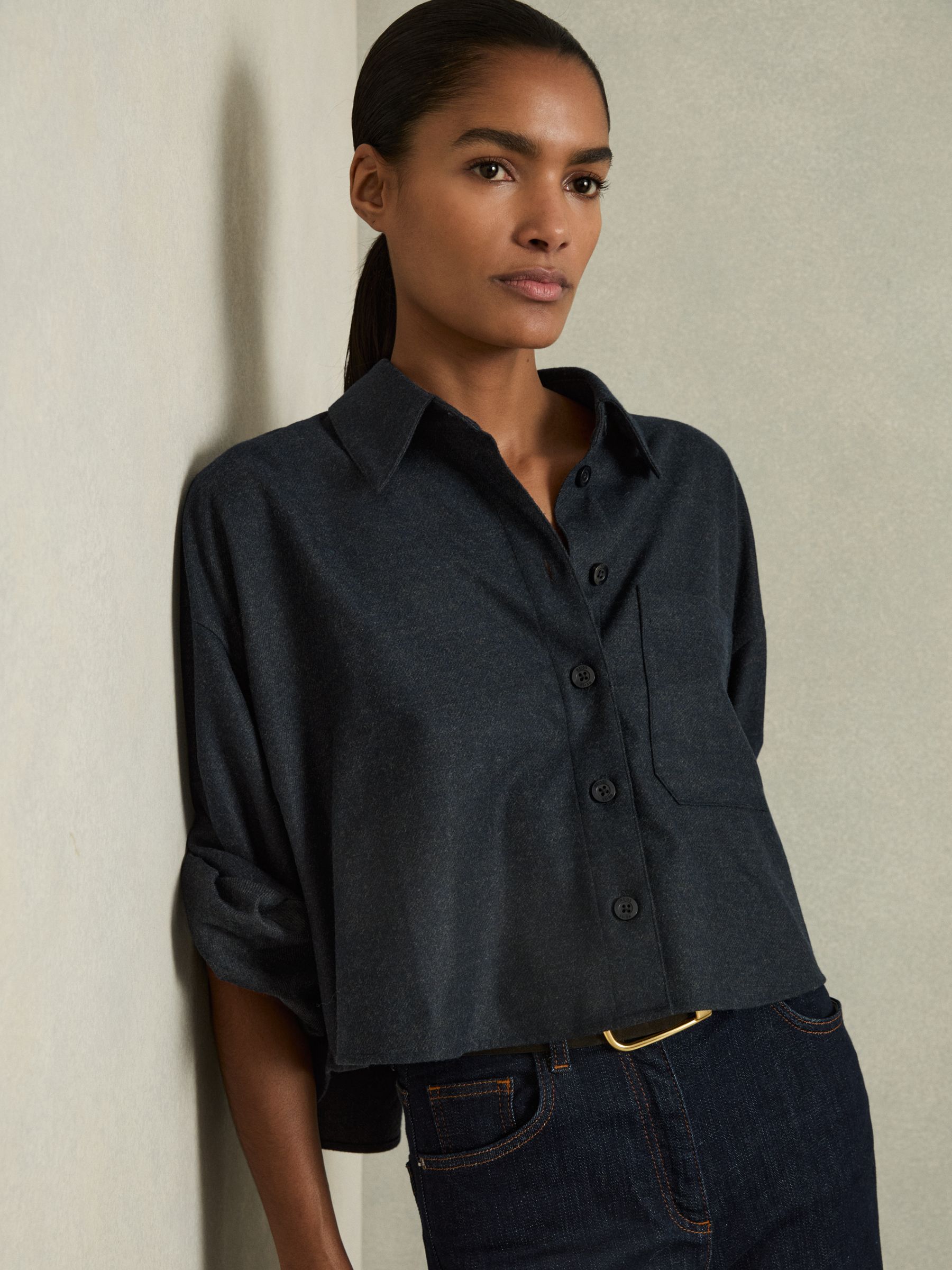 Reiss Cropped Flannel Shirt in Navy - REISS