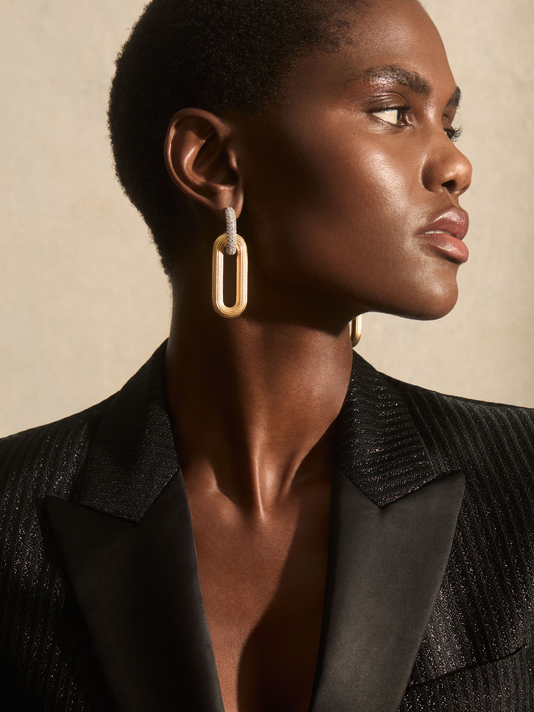 Reiss Contour Pavé Drop Earrings in Gold Tone - REISS