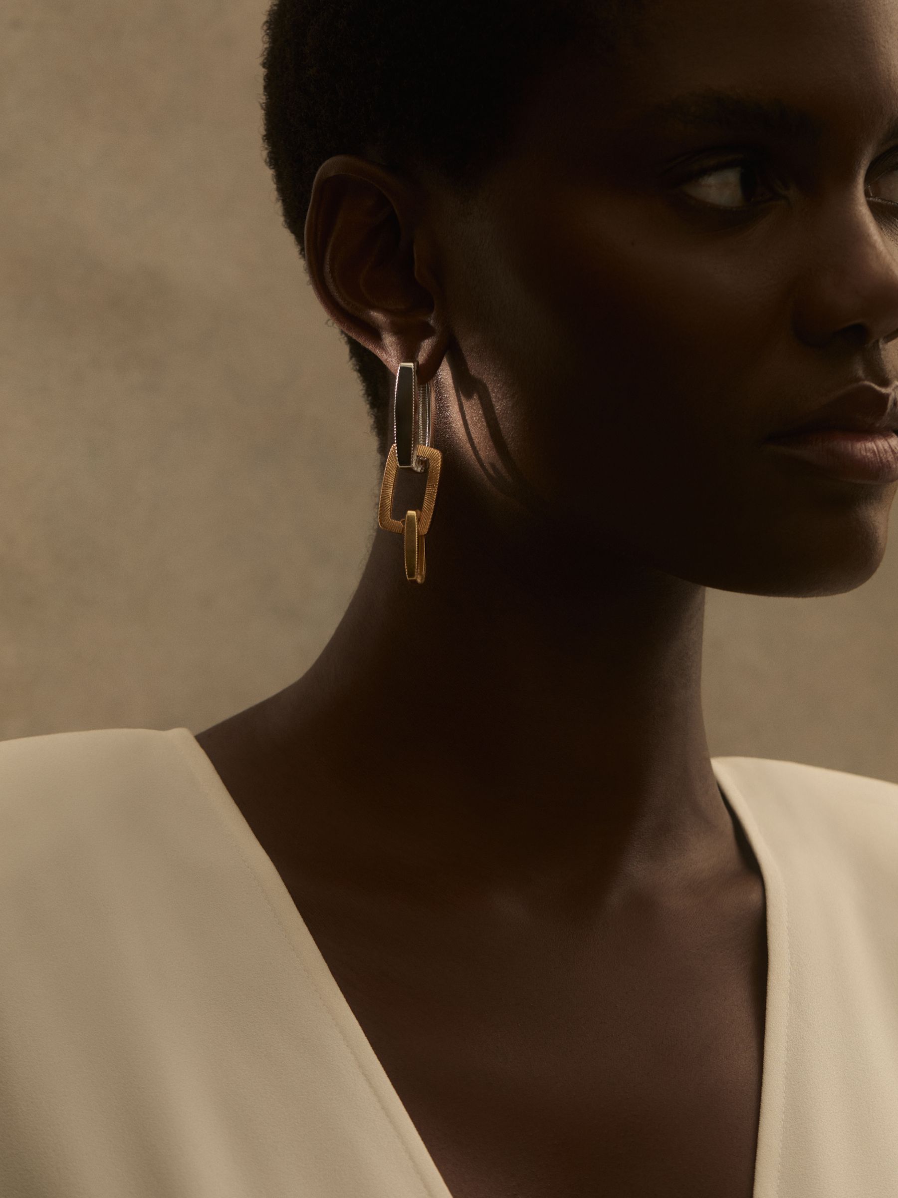 Reiss Geometric Link Drop Earrings in Gold Tone - REISS
