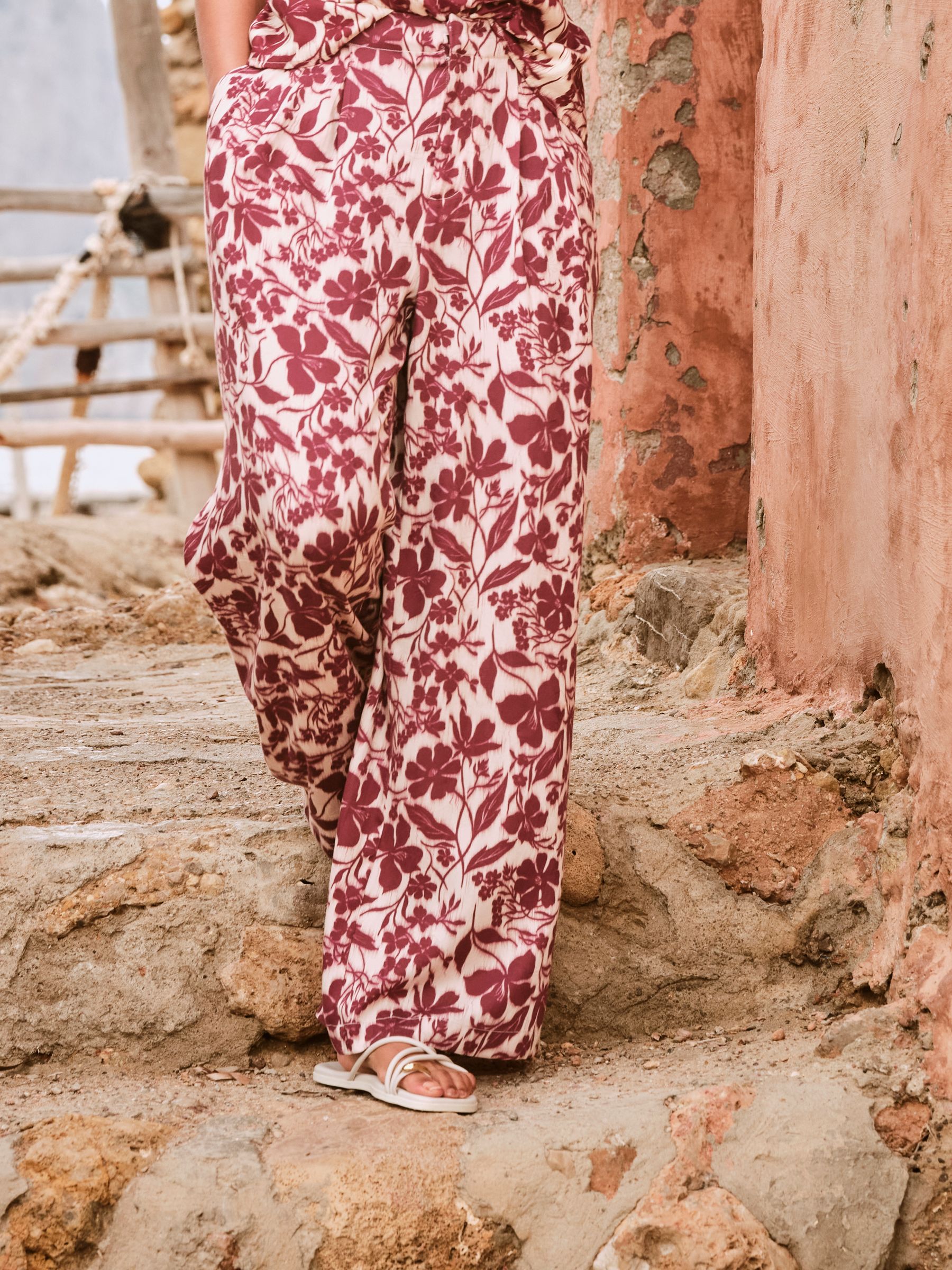 summer patterned trousers