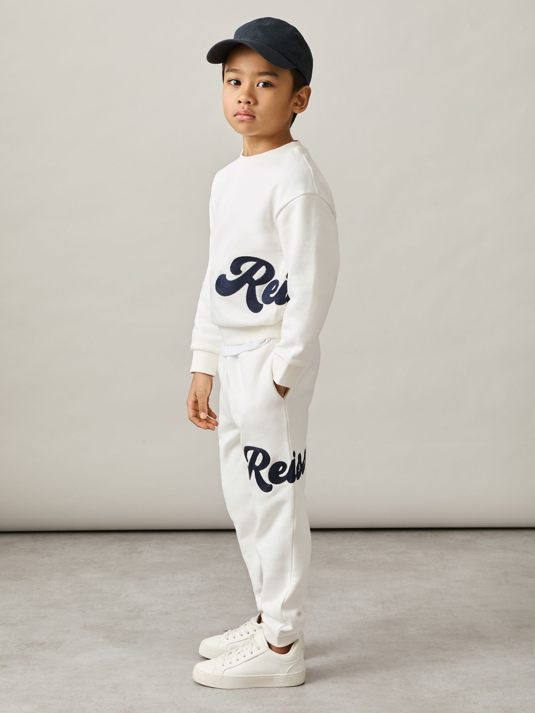 Reiss 9-13 yrs Cotton-Blend Logo Script Joggers in White - REISS