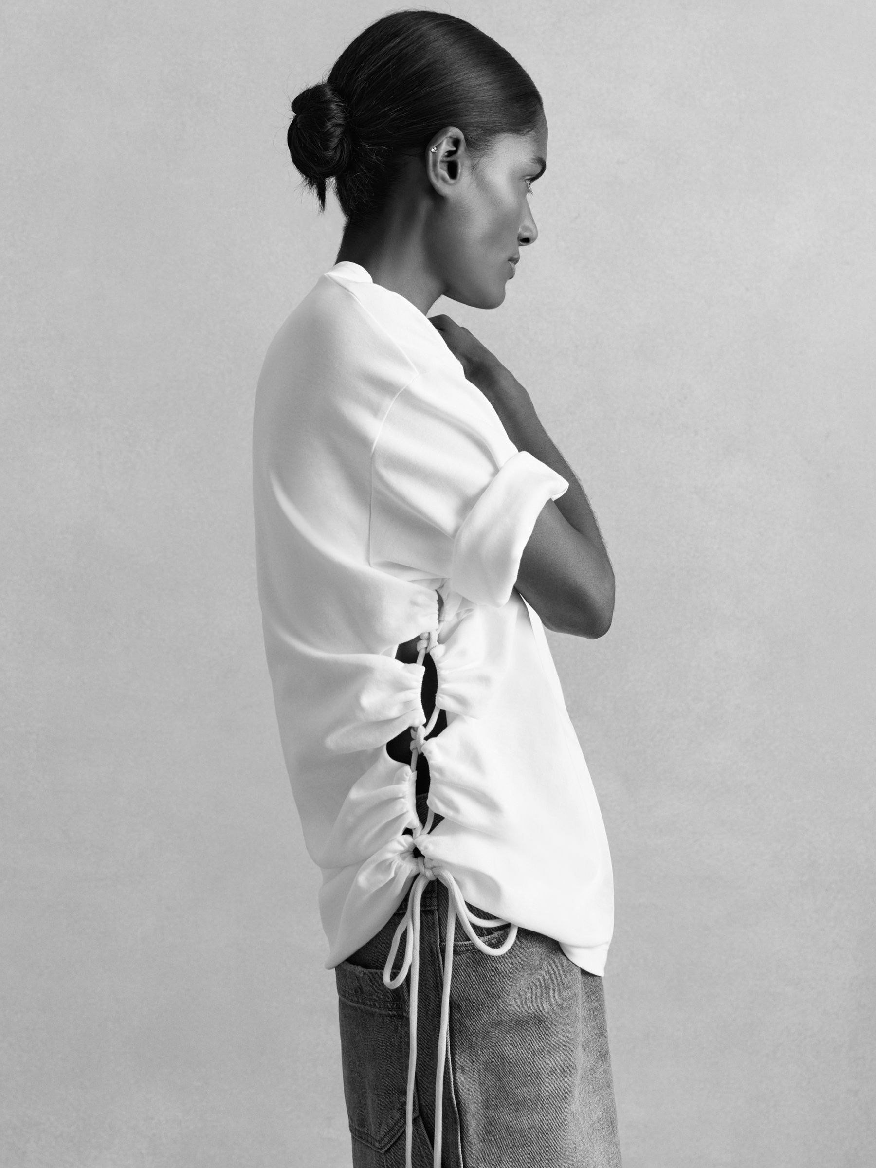 Reiss Atelier Cotton Cut-Out Rope-Cord Top in White - REISS