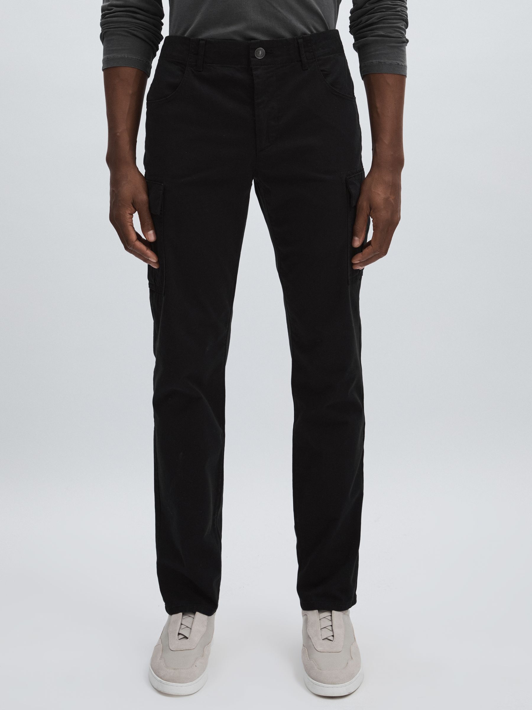 Reiss Paige Stretch-Cotton Slim Cargo Trousers in Black - REISS
