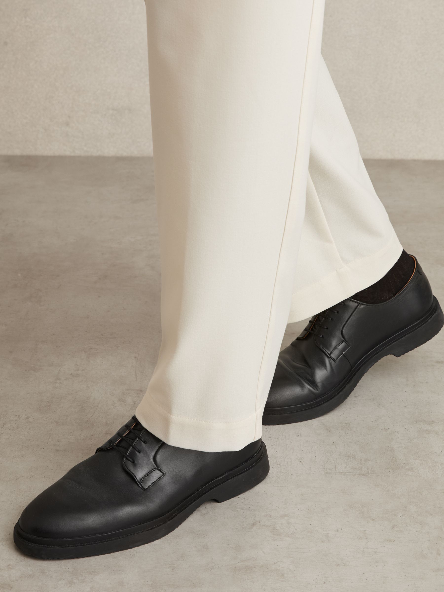 Reiss Leather Lace-Up Derby Shoes in Black - REISS