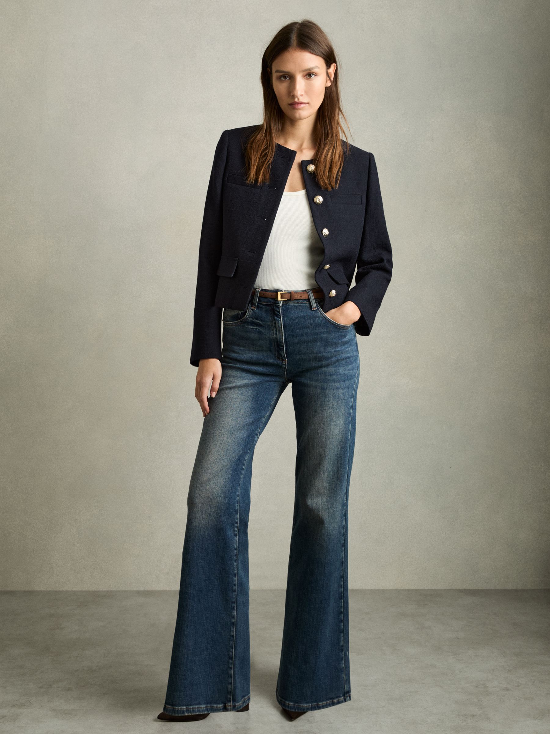 Reiss Cropped Wool Single Breasted Jacket in Navy - REISS