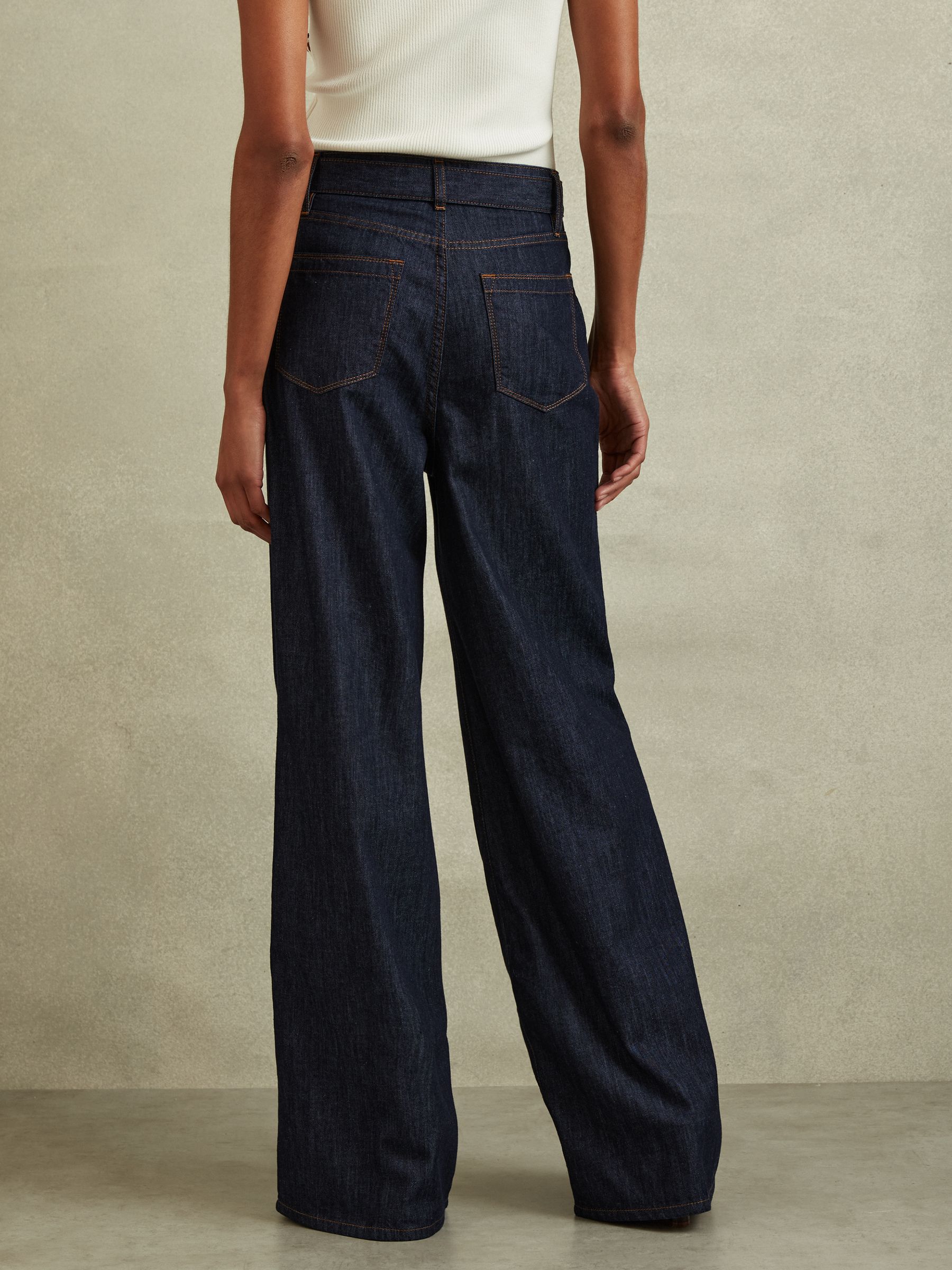 Reiss Petite Belted Wide Leg Jeans in Dark Blue - REISS