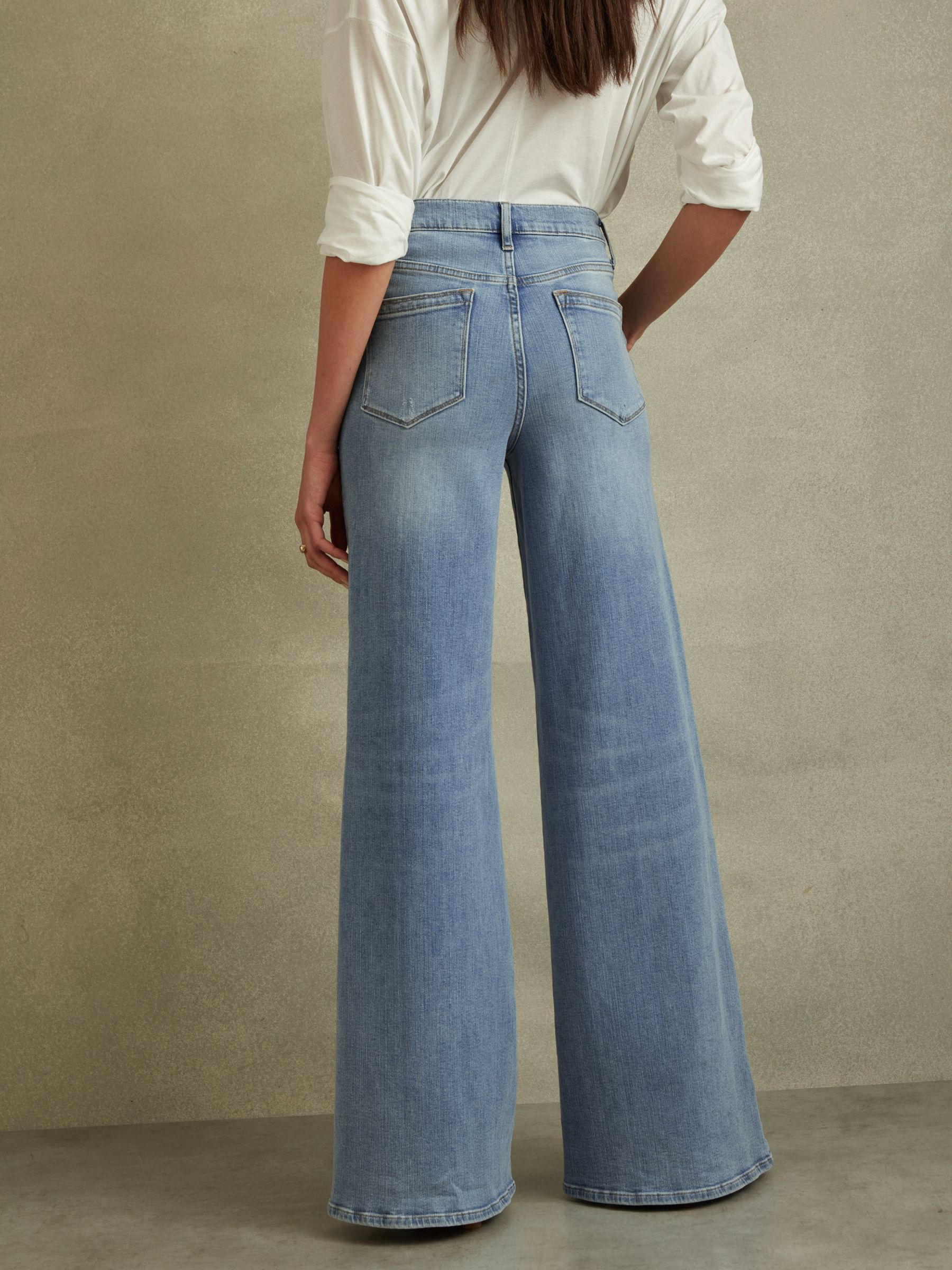 Reiss Petite Palazzo Jeans in Light Blue - REISS