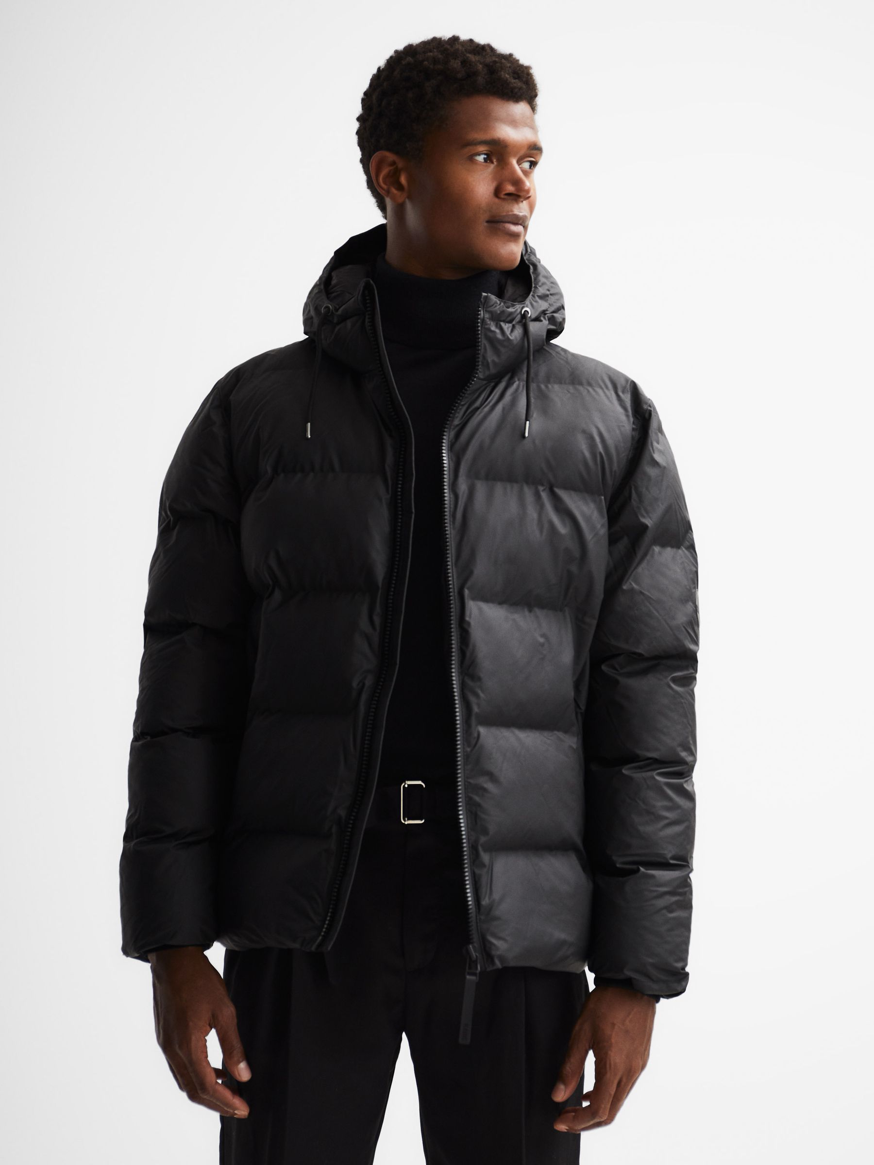 Reiss Rains Hooded Puffer Jacket in Black - REISS
