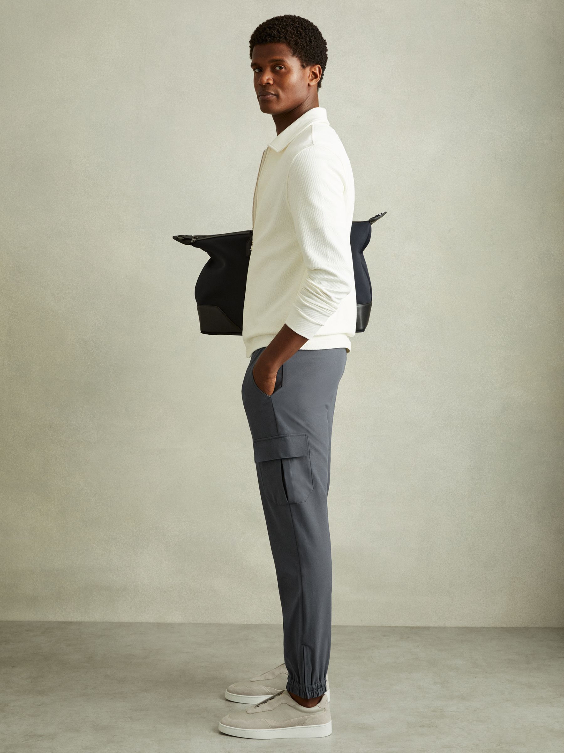 Reiss Elasticated Cargo Trousers in Airforce Blue - REISS