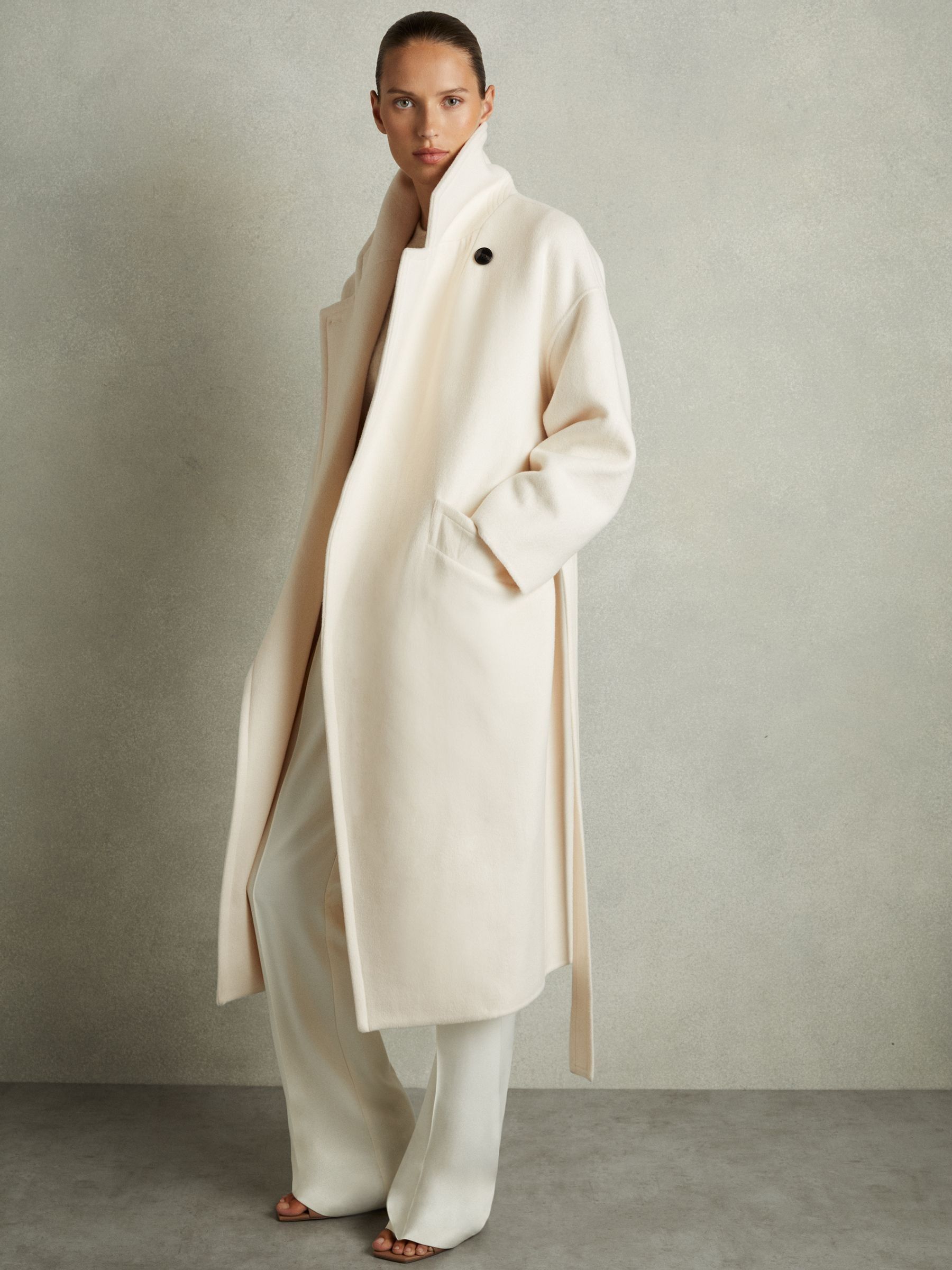 Reiss Wool-Blend Blindseam Coat in Cream - REISS