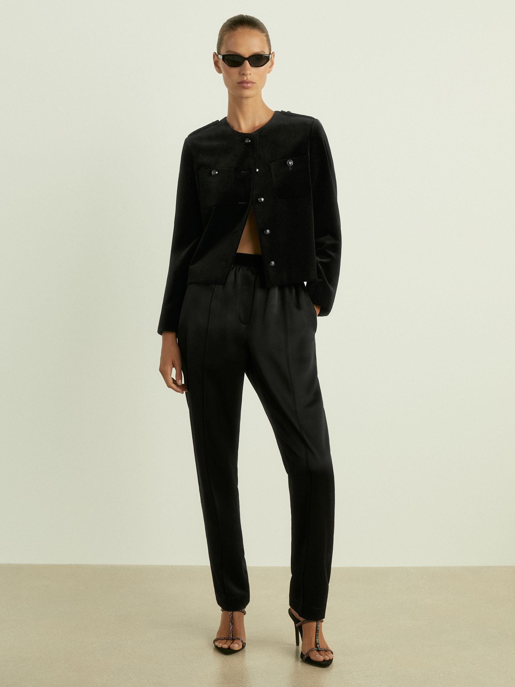 Reiss Cropped Velvet Jacket in Black - REISS