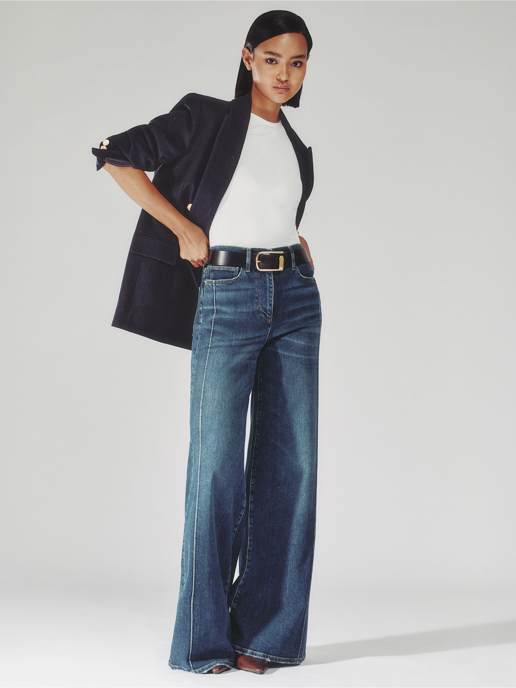 Reiss Stretch-Cotton Wide-Leg Jeans in Mid Blue - REISS