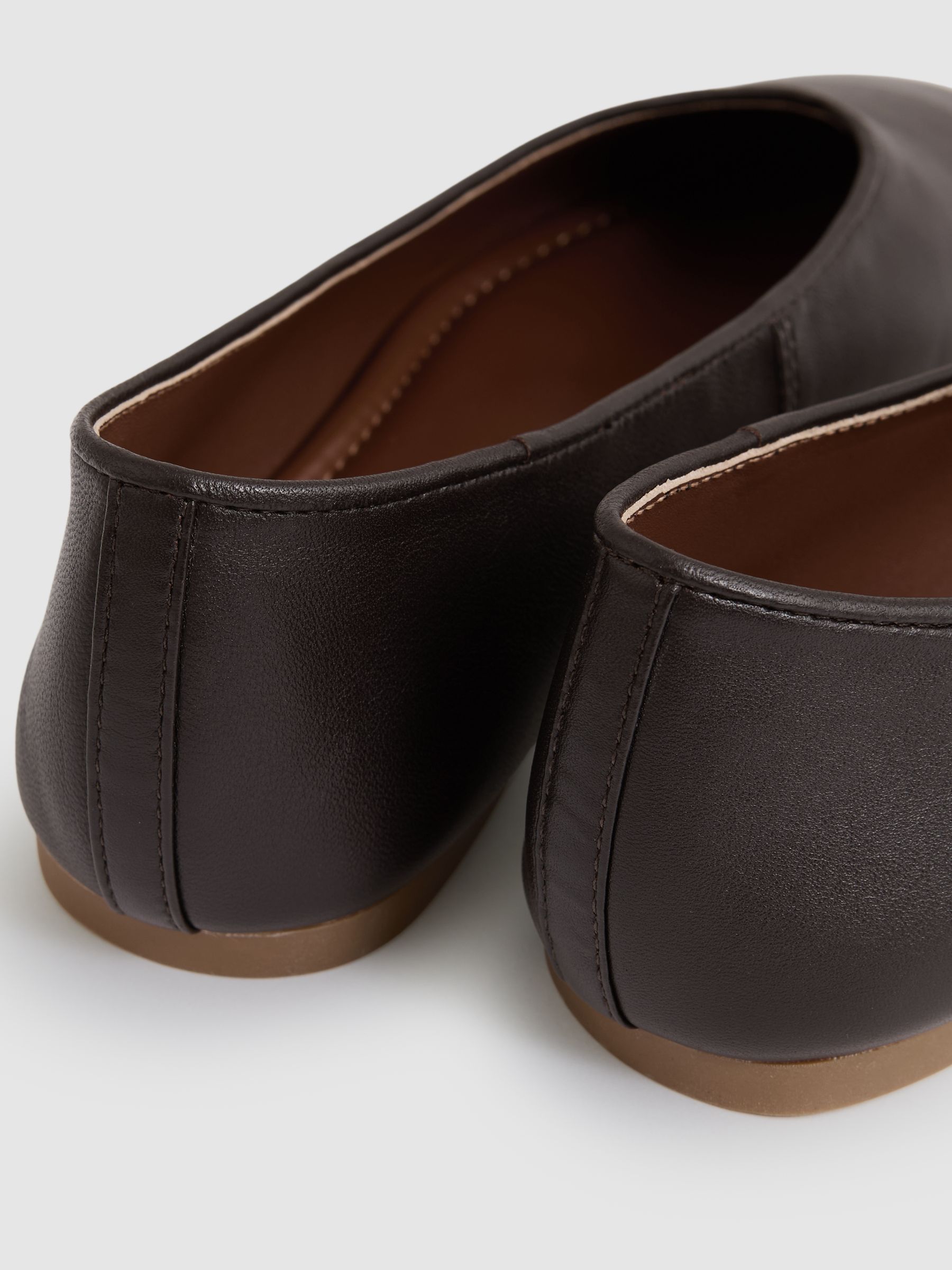 Reiss Leather Rounded-Point Toe Ballet Flats in Chocolate - REISS