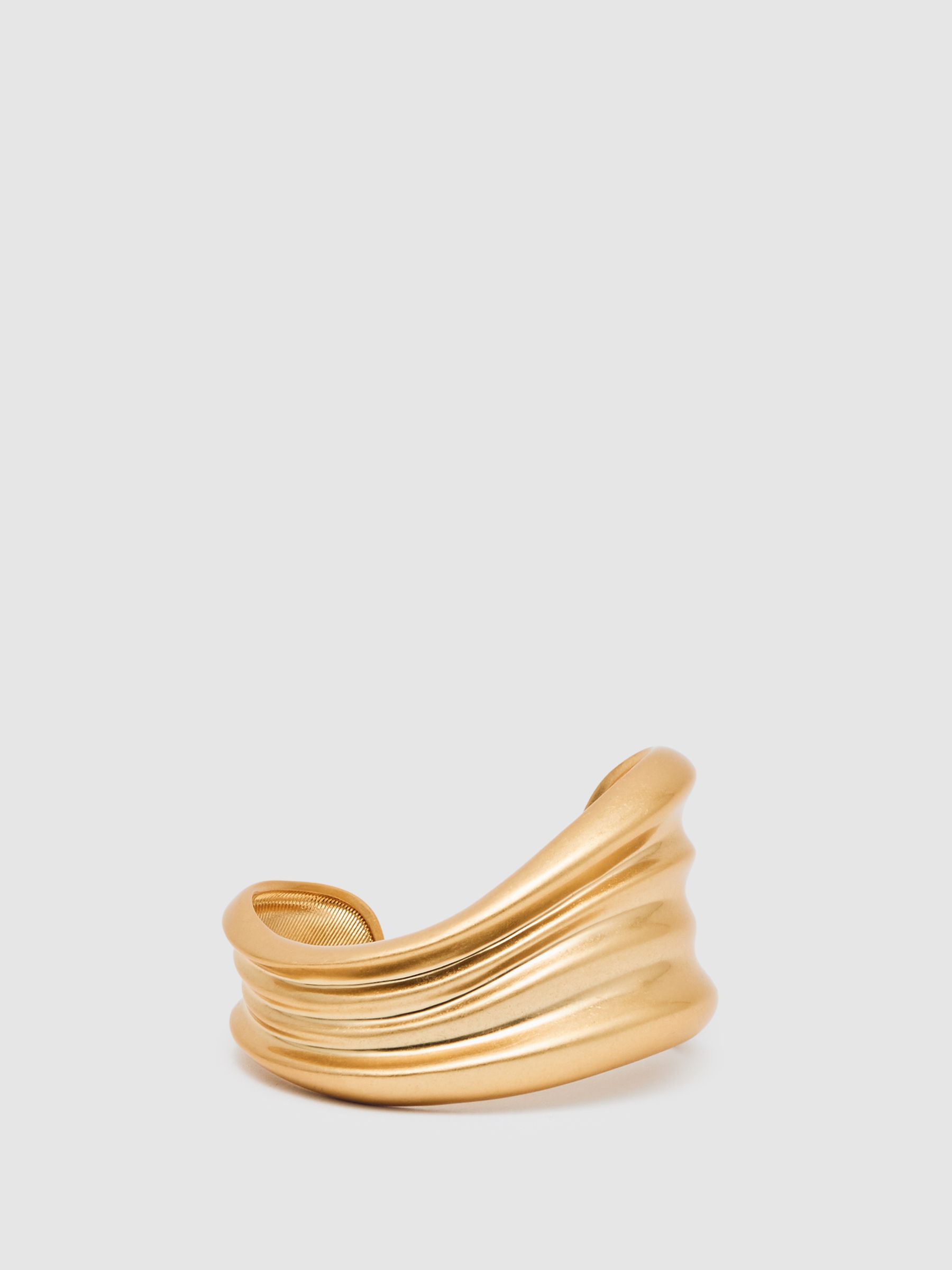 Reiss Fluid Sculpted Cuff in Gold Tone - REISS
