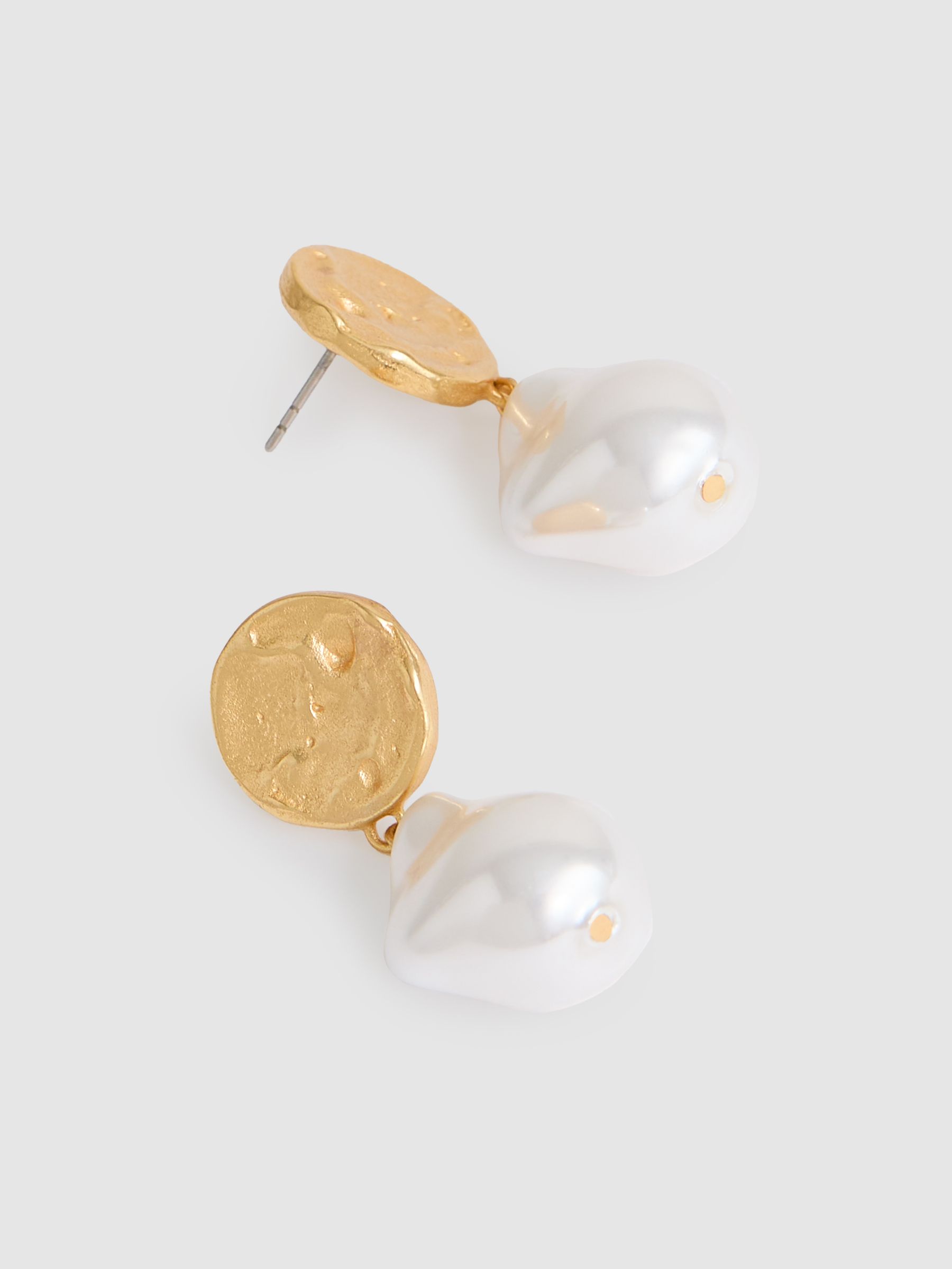 Reiss Molten Faux-Pearl Drop Earrings in Gold Tone - REISS