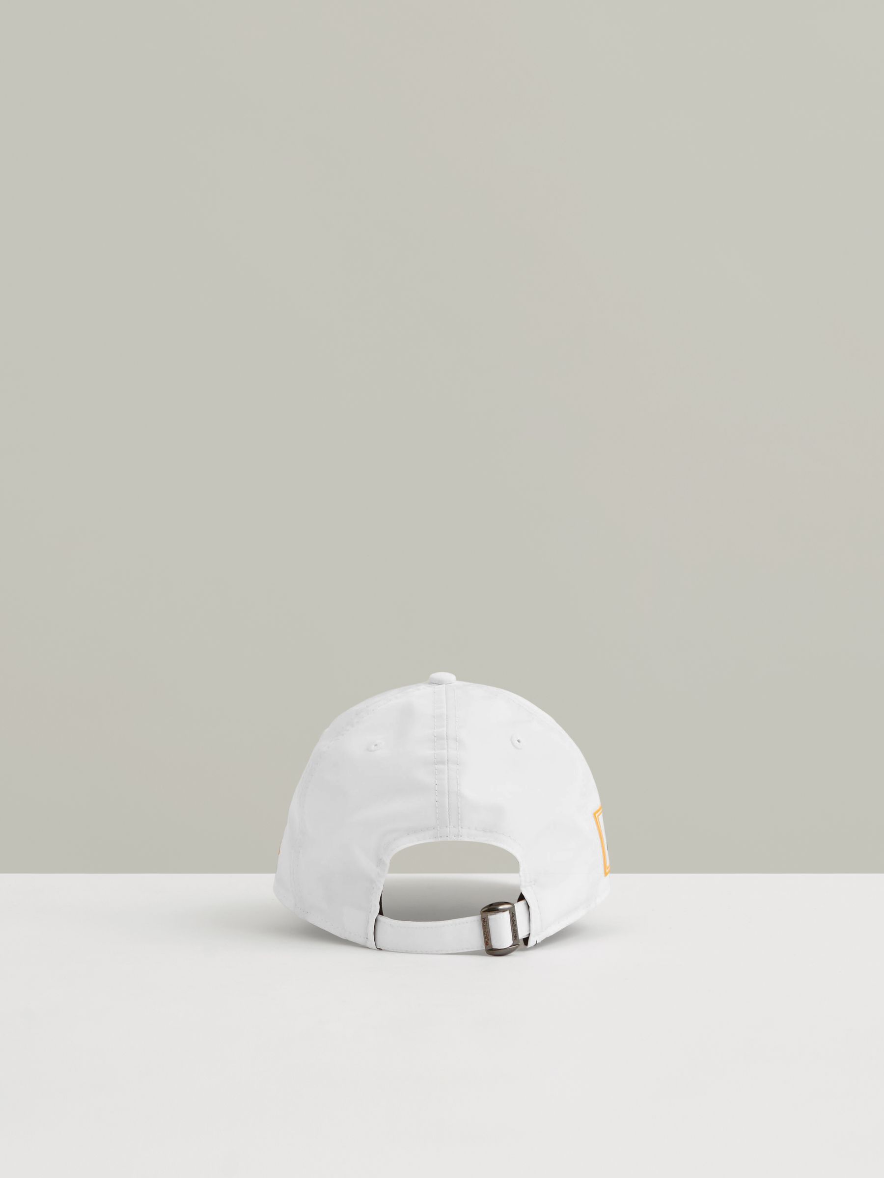 Reiss McLaren F1 Team Speedmark Logo Cap Unisex Fit in White | REISS