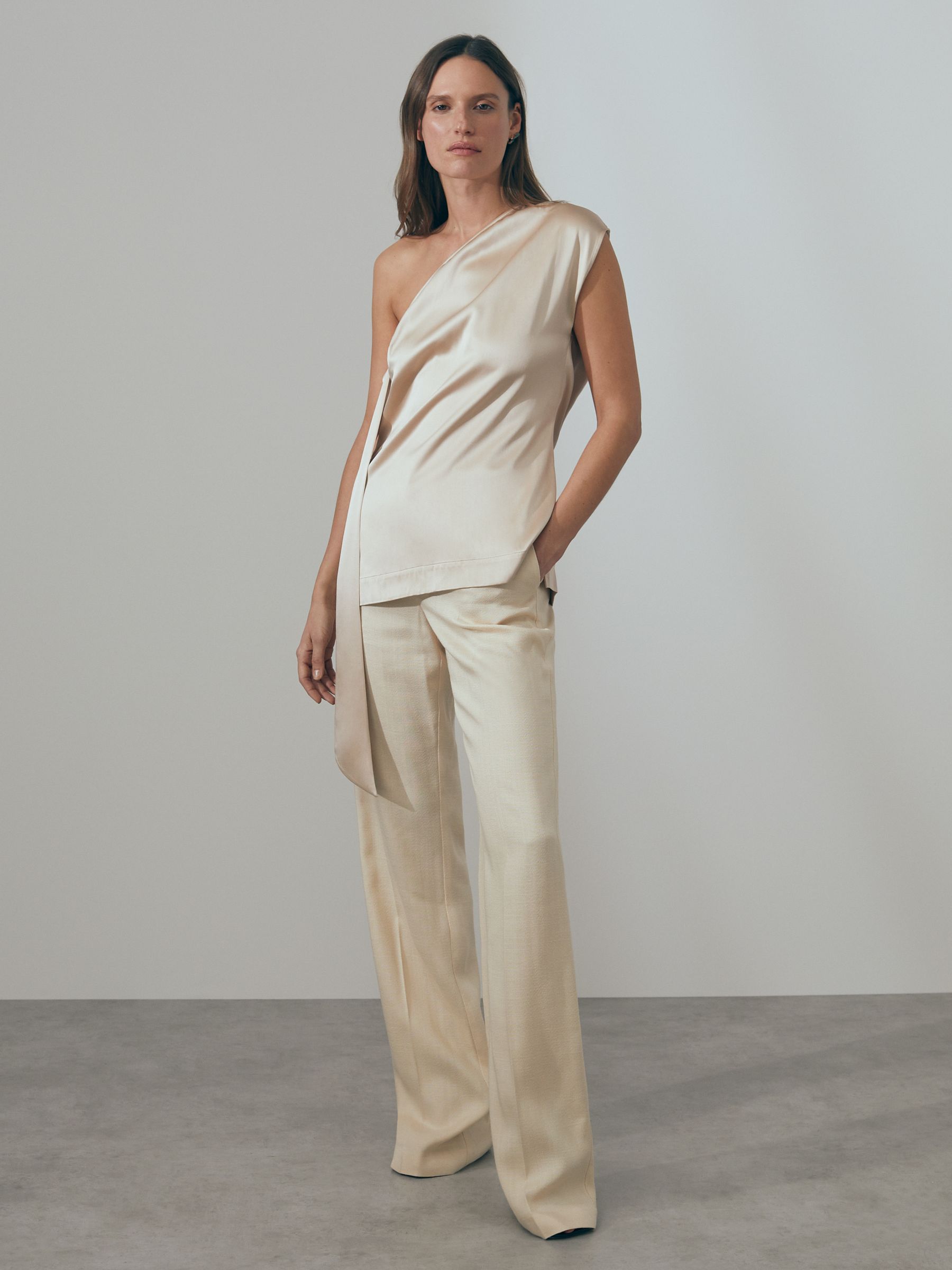 Reiss Atelier One-Shoulder Drape Back Top in Blush - REISS