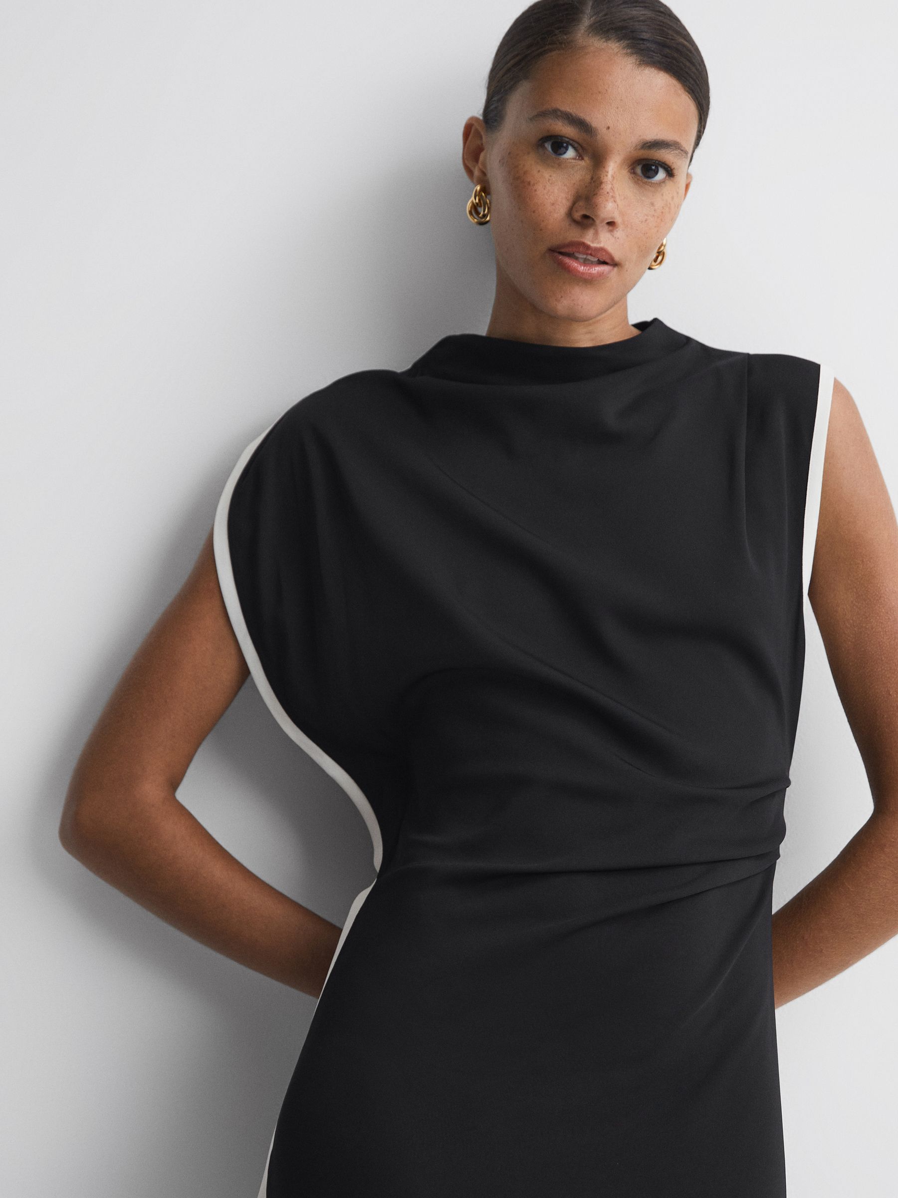 Reiss Asymmetric Contrast Trim Midi Dress in Black/White - REISS