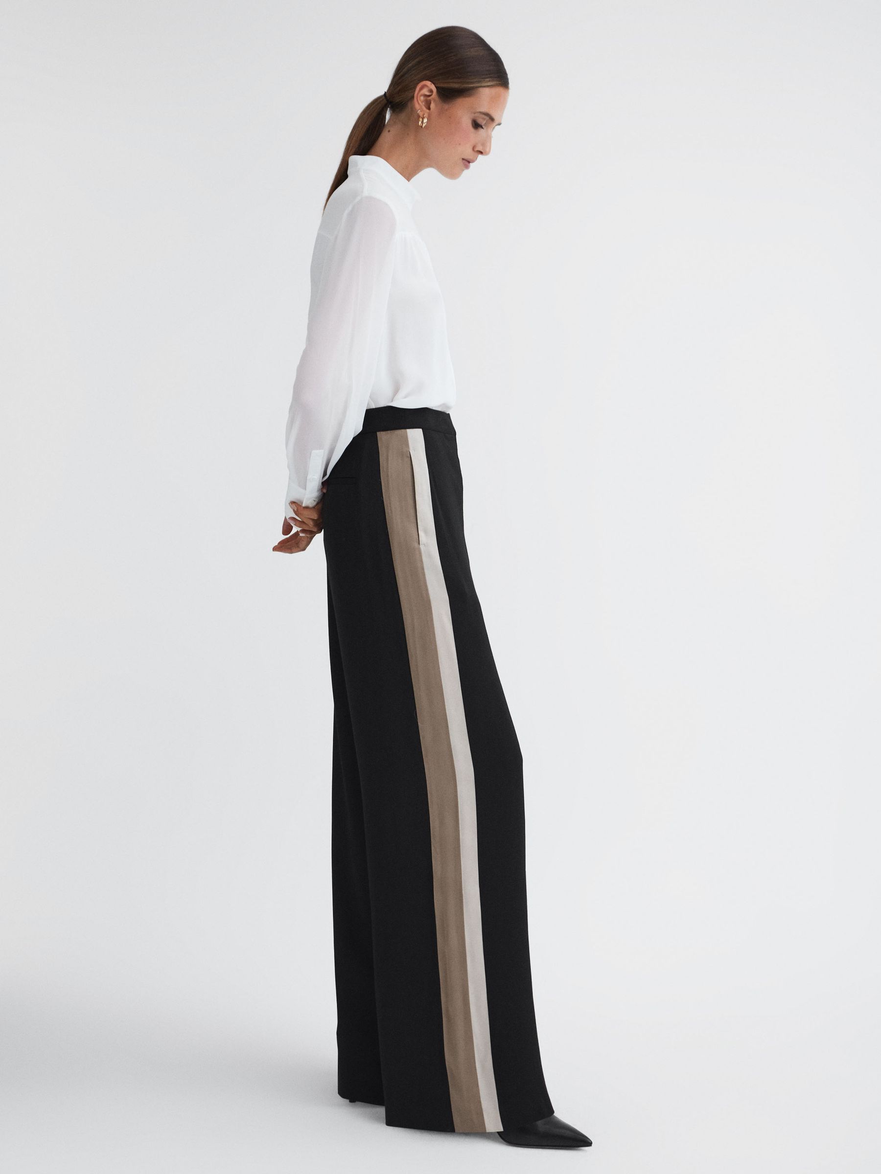 Reiss Wide Leg Side Stripe Trousers in Black - REISS
