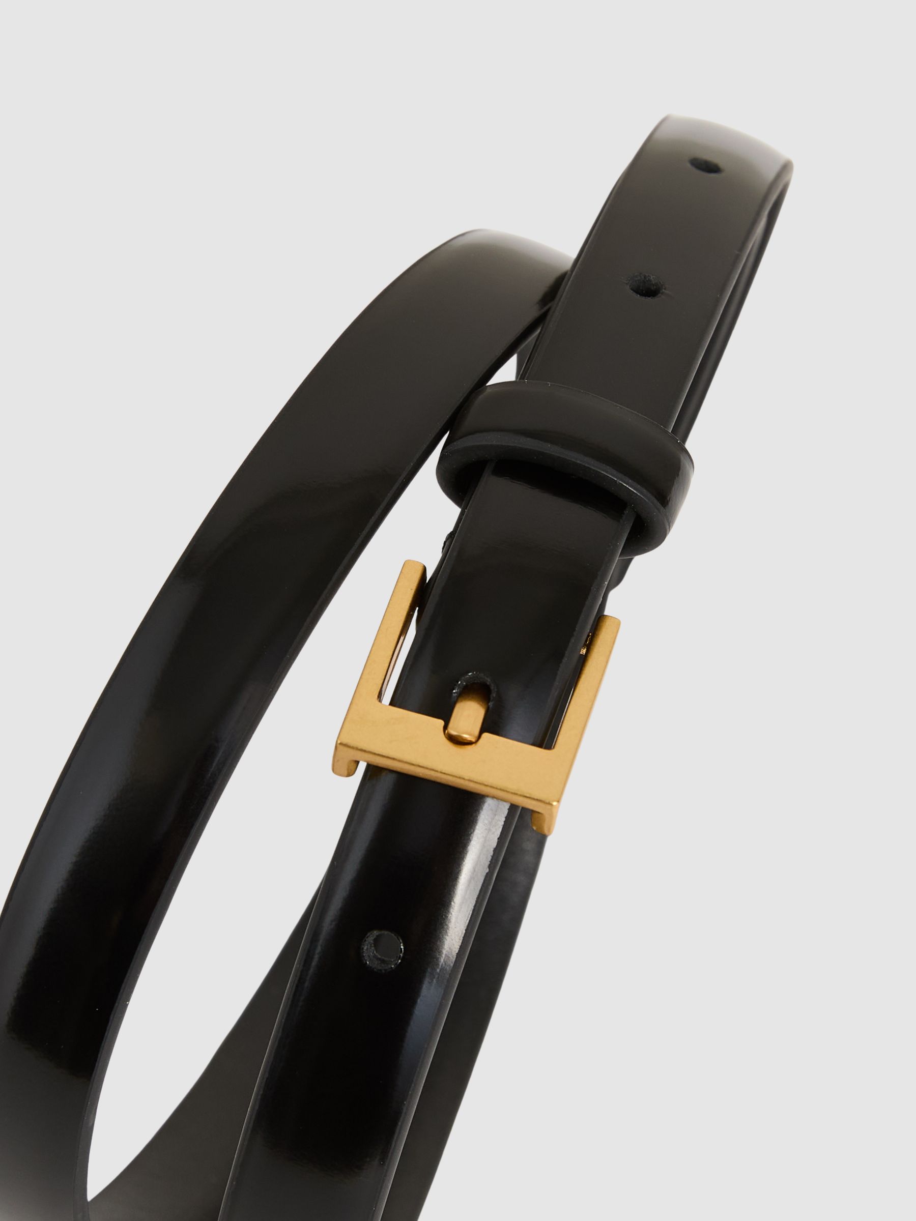 Reiss Thin Leather Belt in Black - REISS