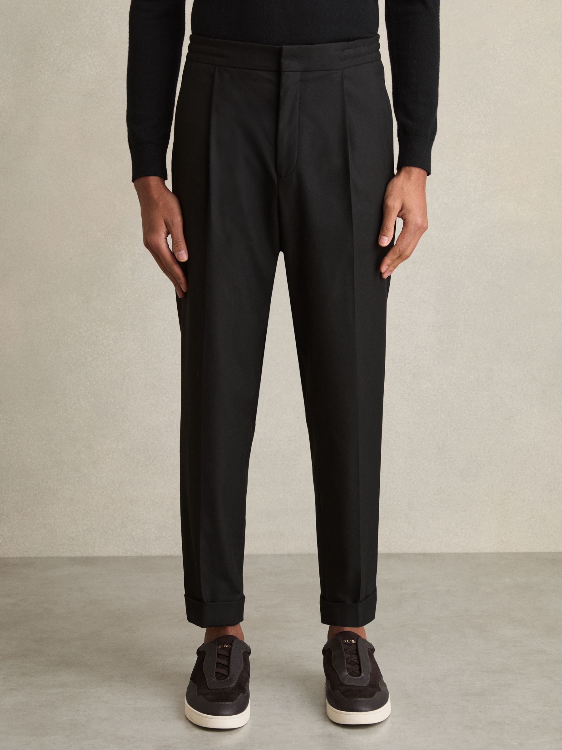 Reiss Relaxed Drawstring Trousers with Turn-Ups in Black - REISS
