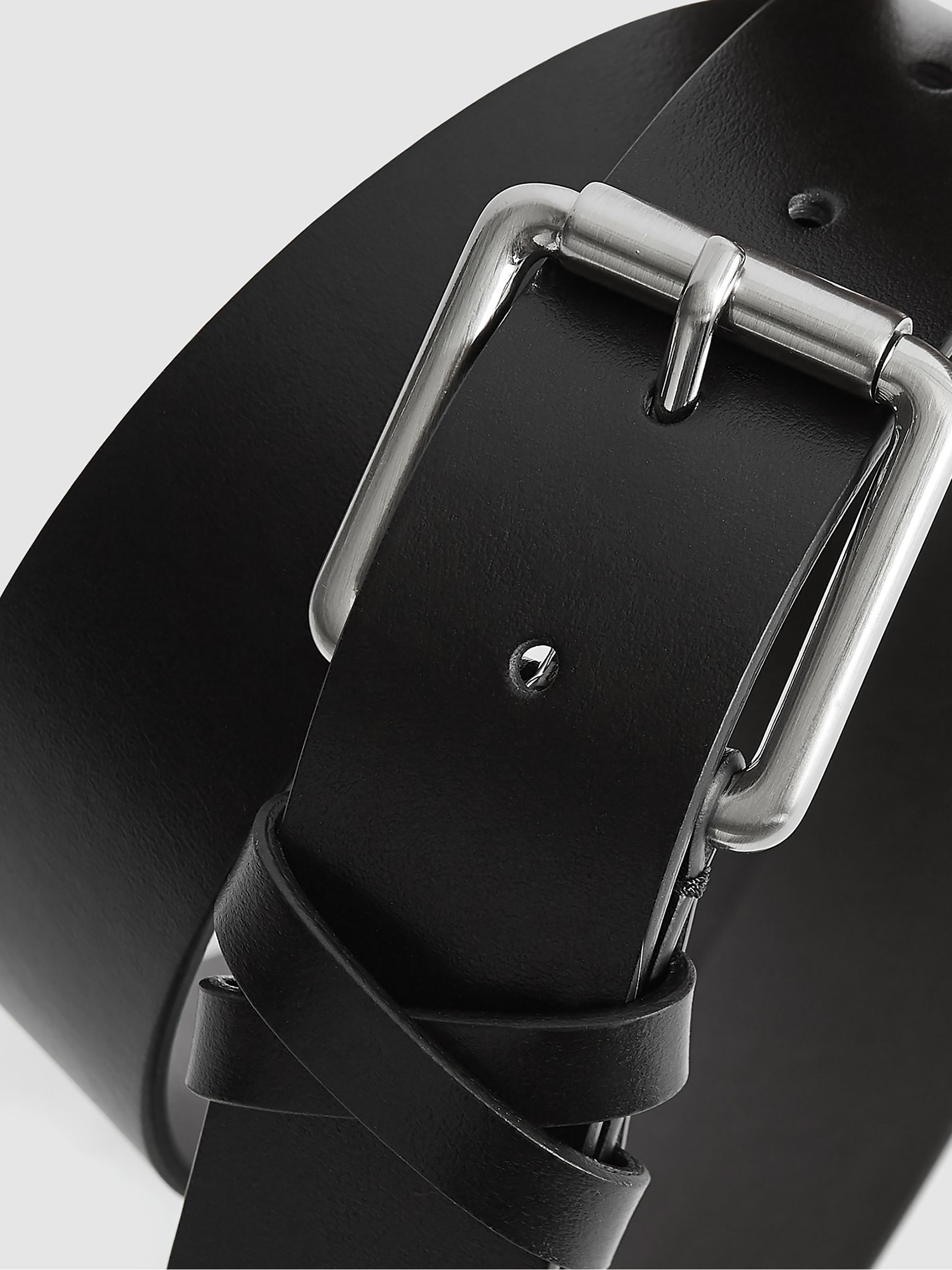 Reiss Leather Belt in Black - REISS
