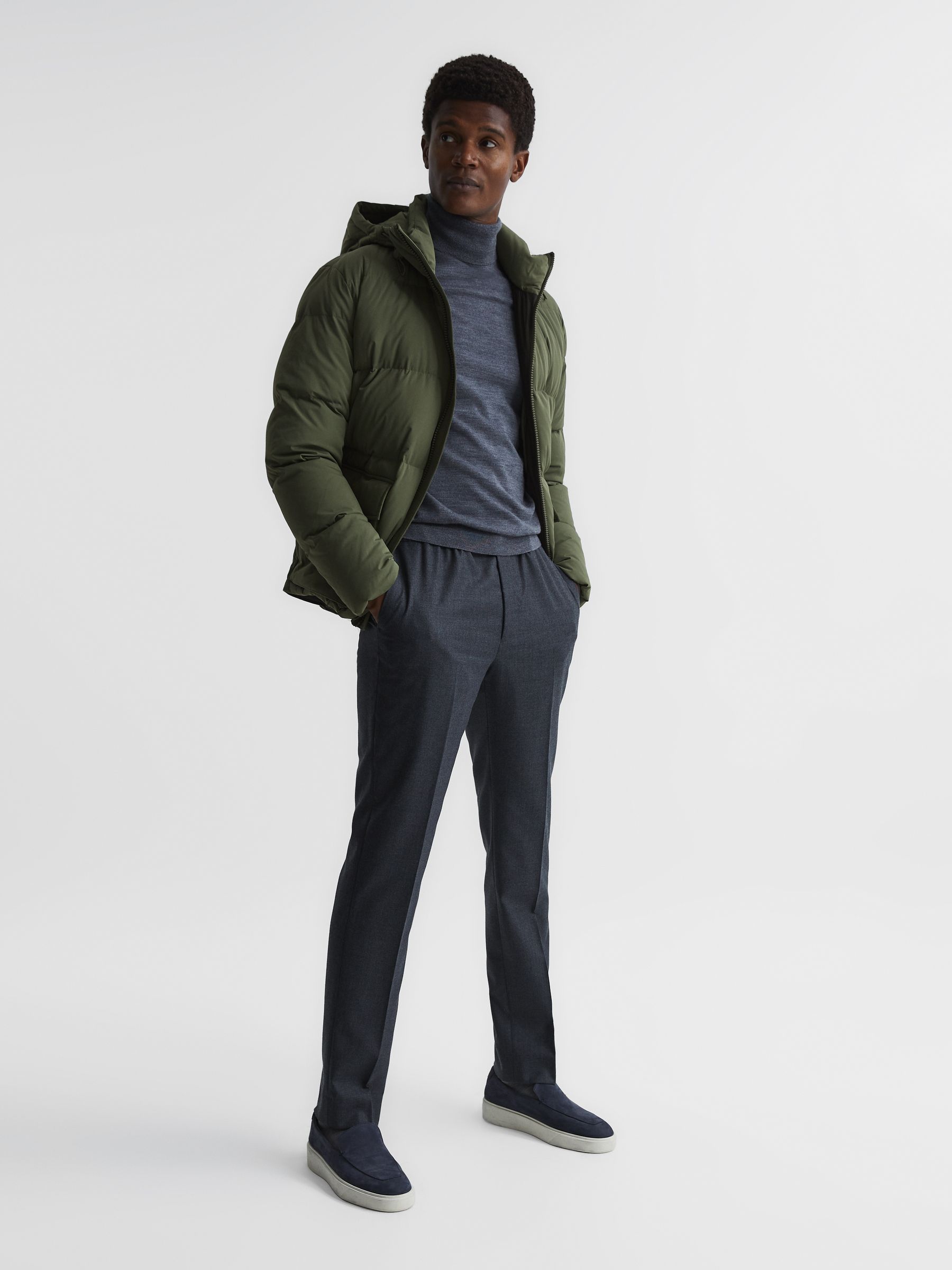 Reiss Short Puffer Jacket in Khaki - REISS