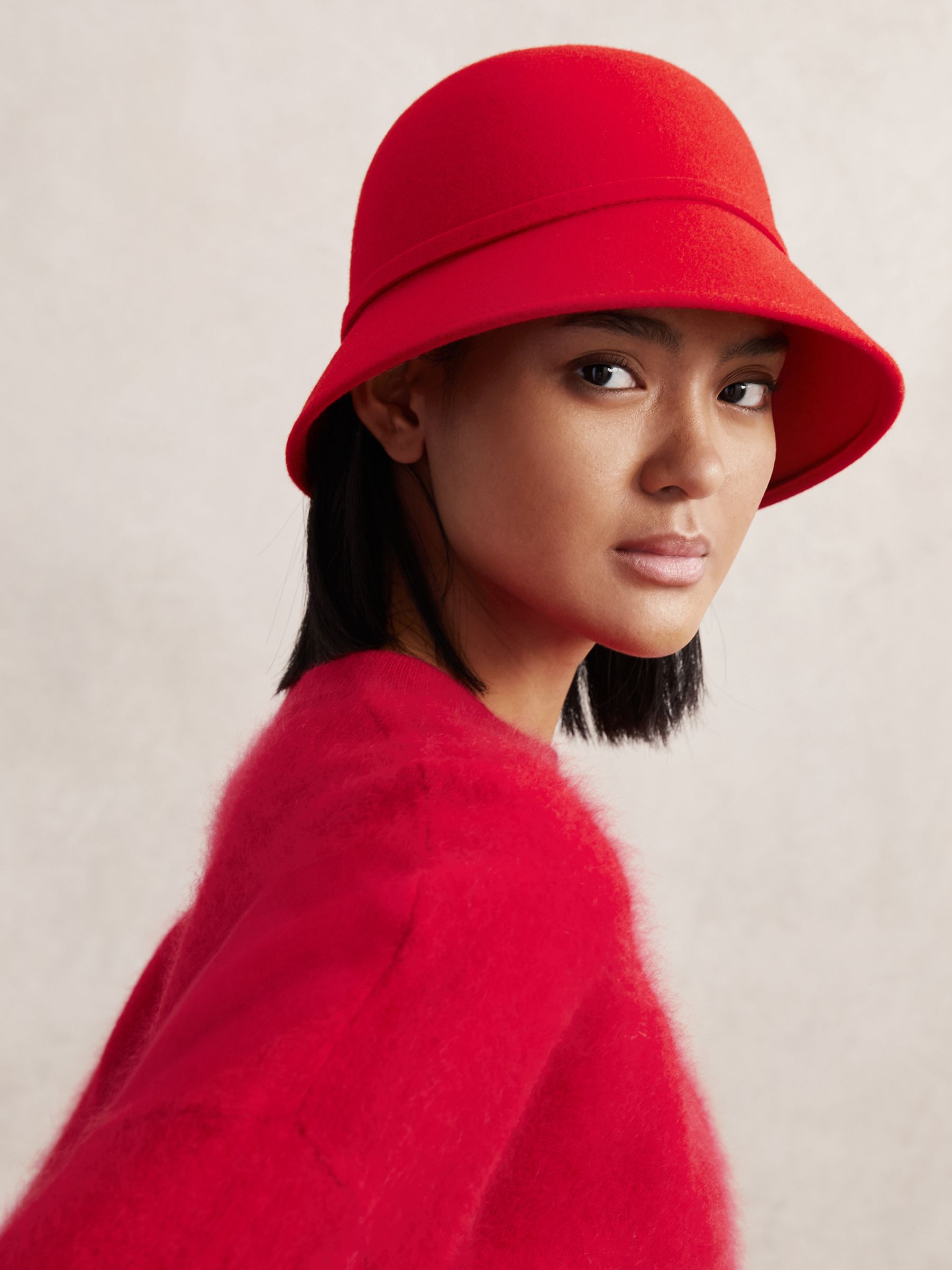 Reiss Felted-Wool Bucket Hat in Red | REISS