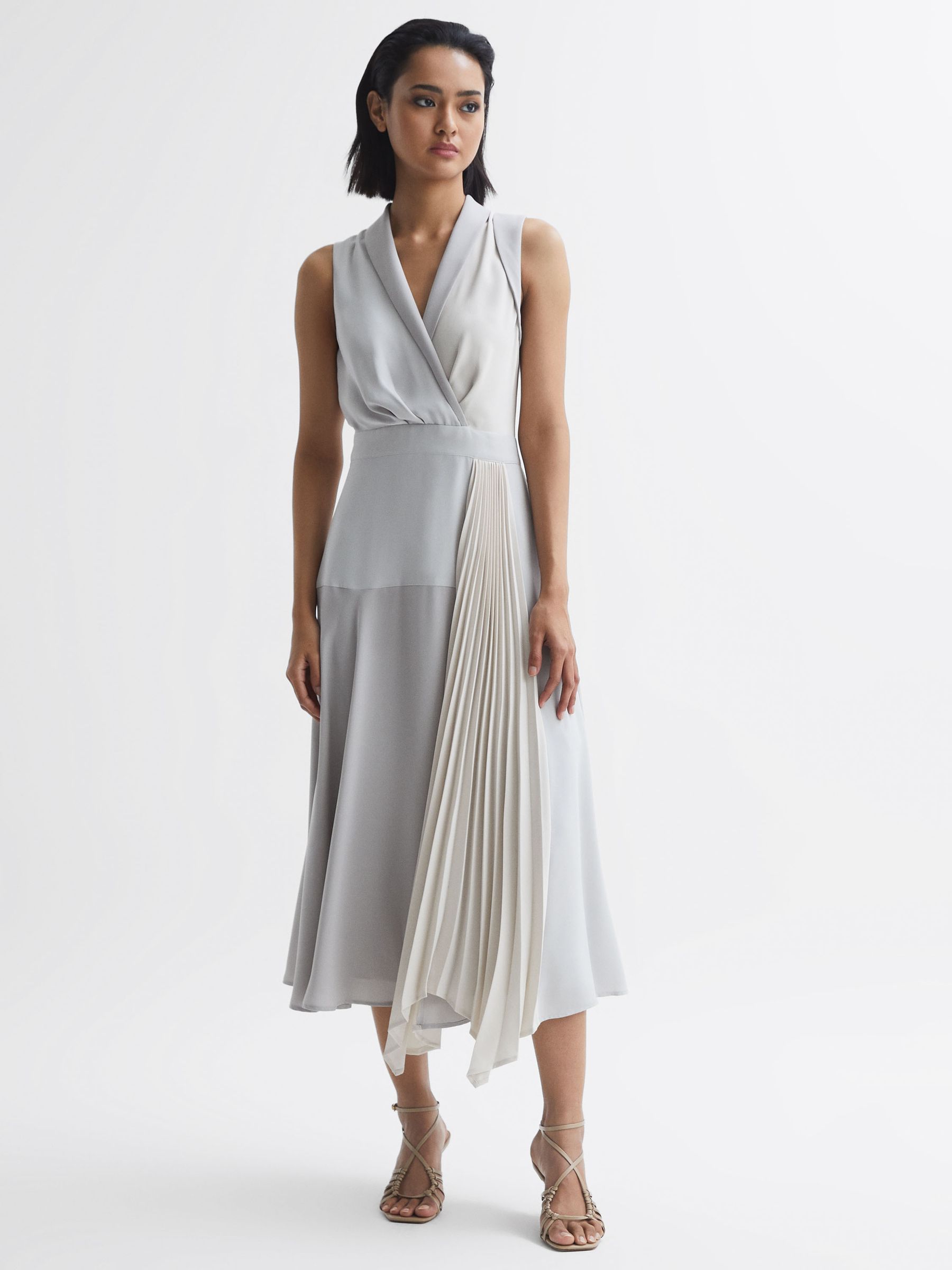 Pleated Fitted Midi Dress in Lilac - REISS